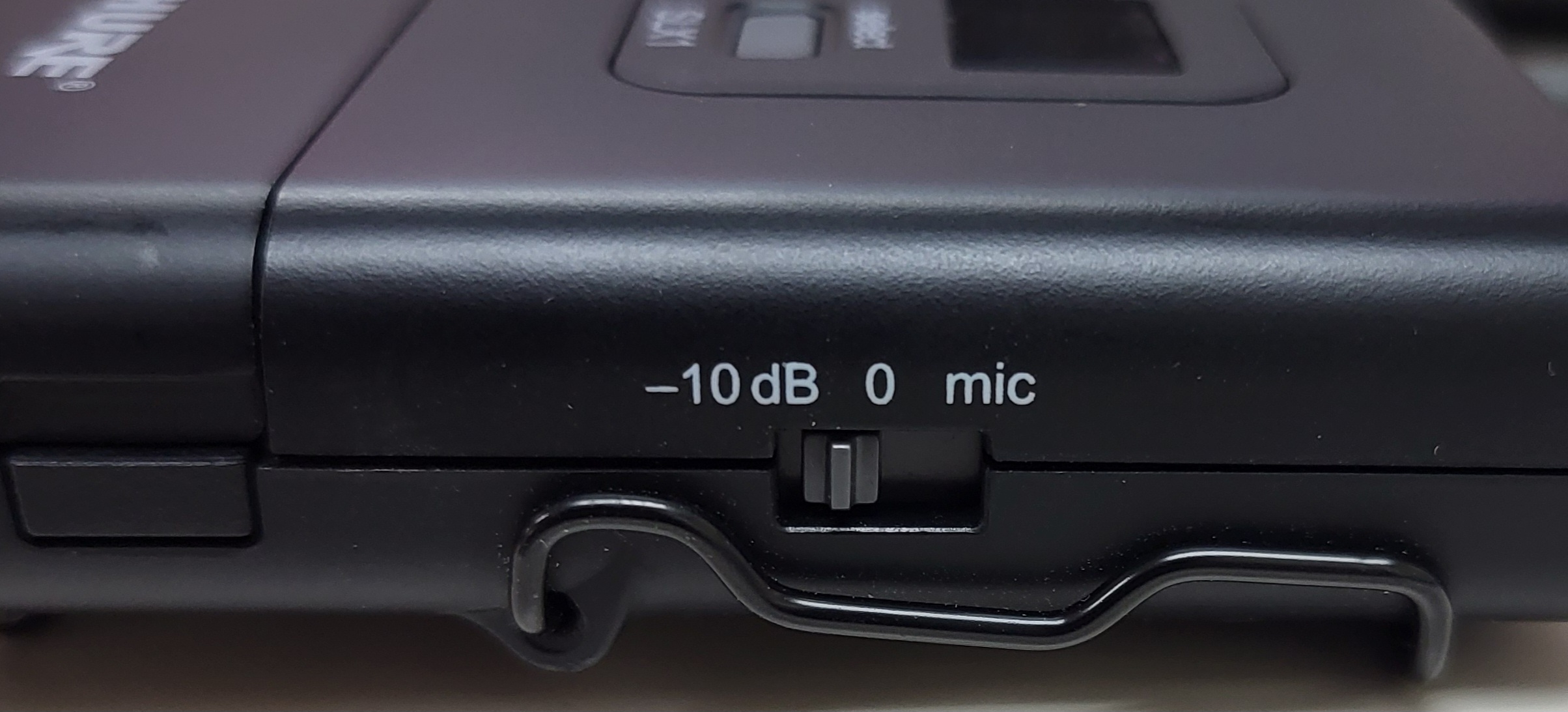 Shure SLX1 Wireless Belt Pack Transmitter - Audio Visual Equipment - BMI SURPLUS INC