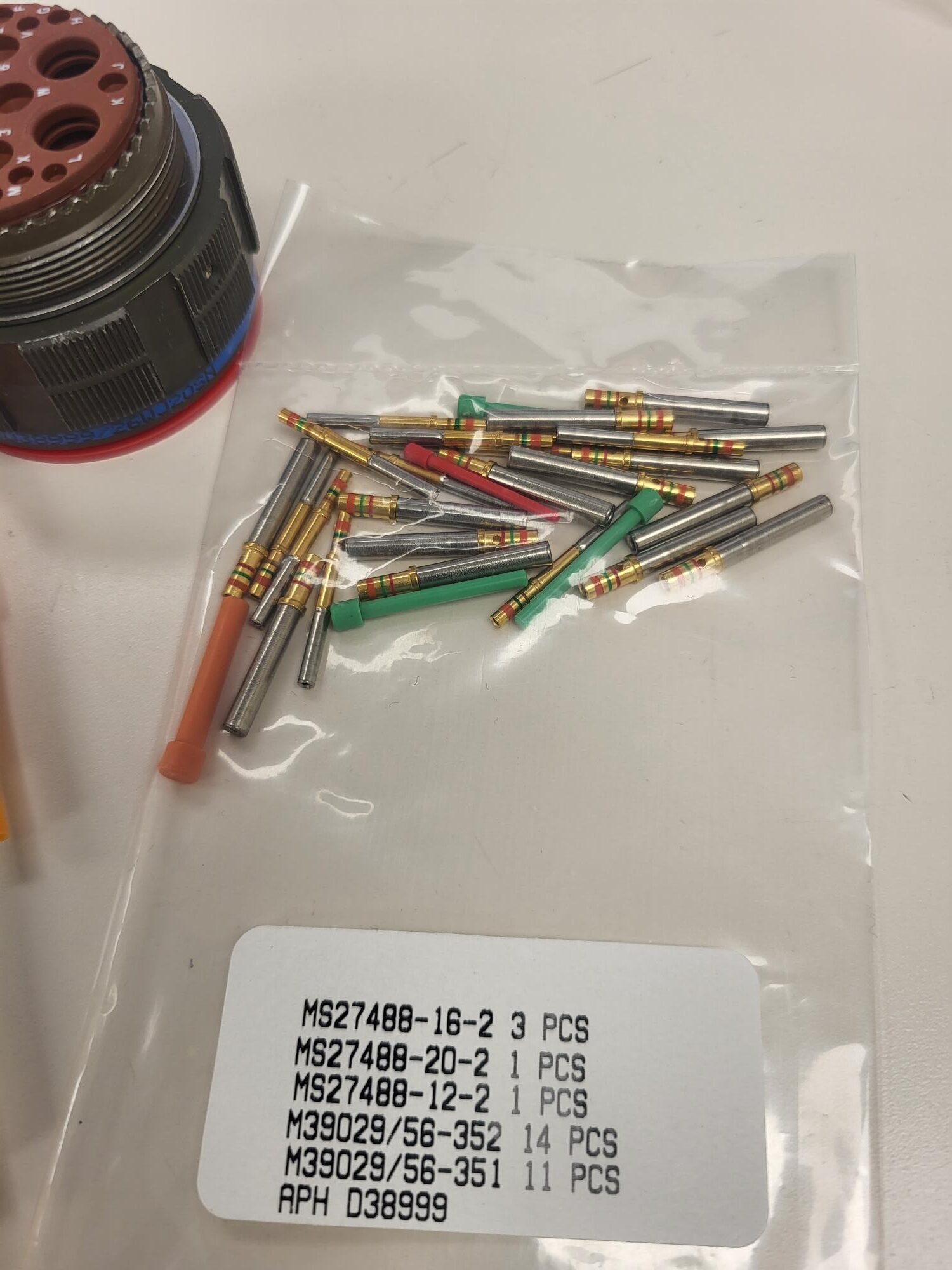 GLENAIR D38999/26WJ20SN CIRCULAR MIL SPEC CONNECTOR - Cable Connectors ...