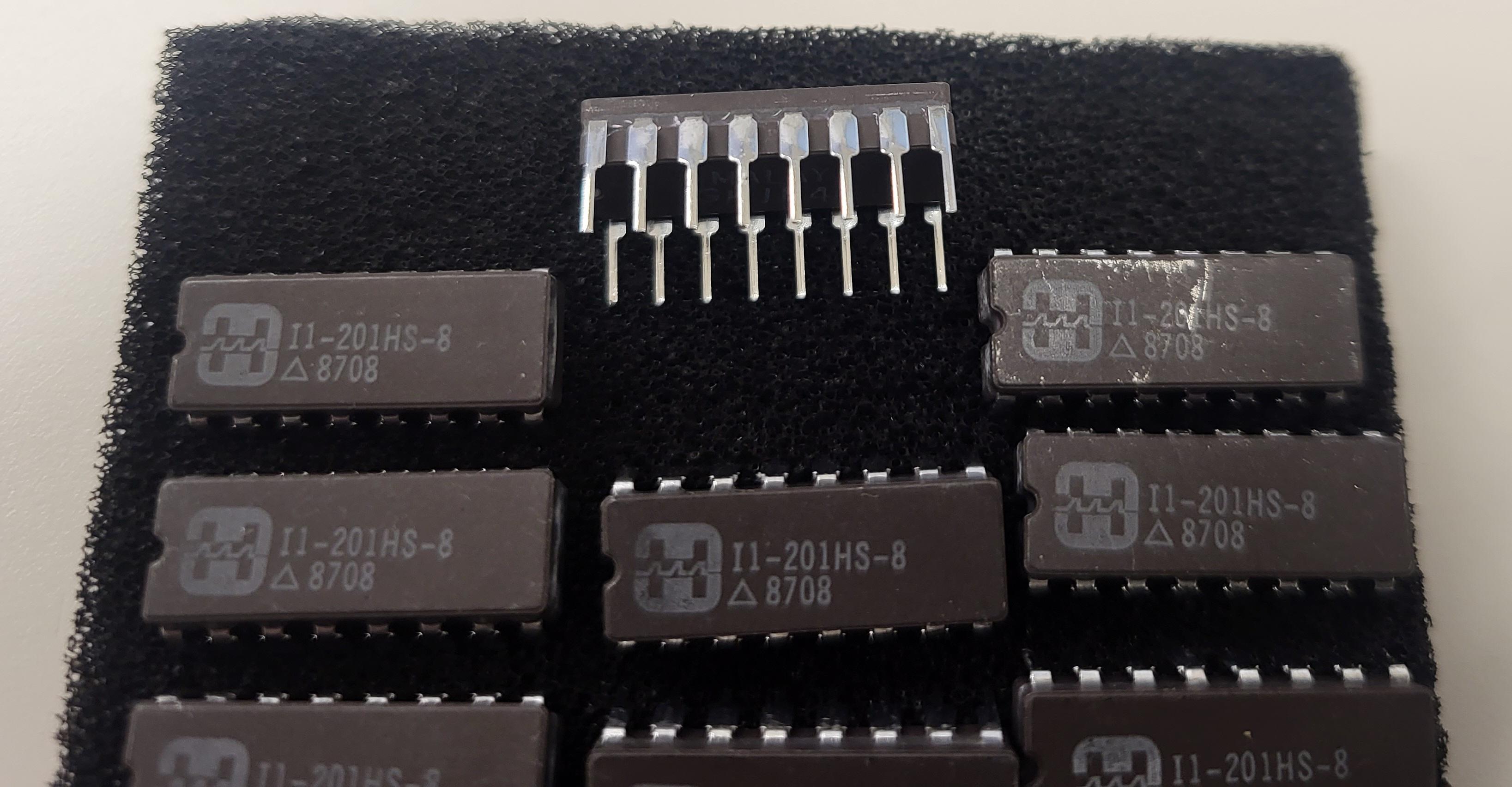 Harris Analog Switch 11-201hs-8 8708 (lot of 18) - Computer Equipment ...