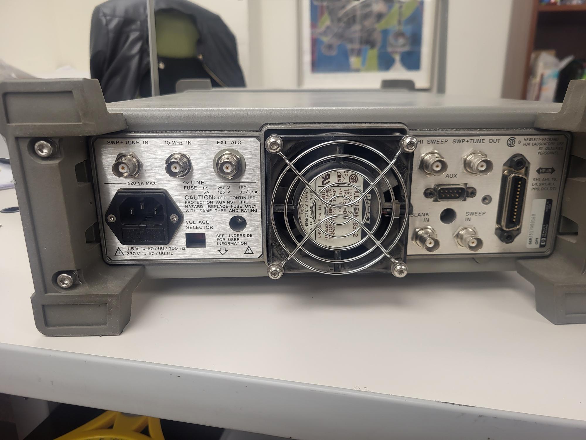 Hewlett Packard 85645A Tracking Generator - Analyzers, Test Equipment ...