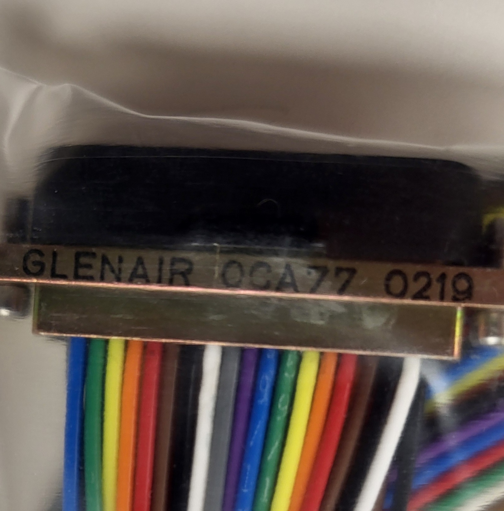 Glenair Micro-D-Connector MWDM1L-37S-4K7-36S - Plugs Wires and Cables ...