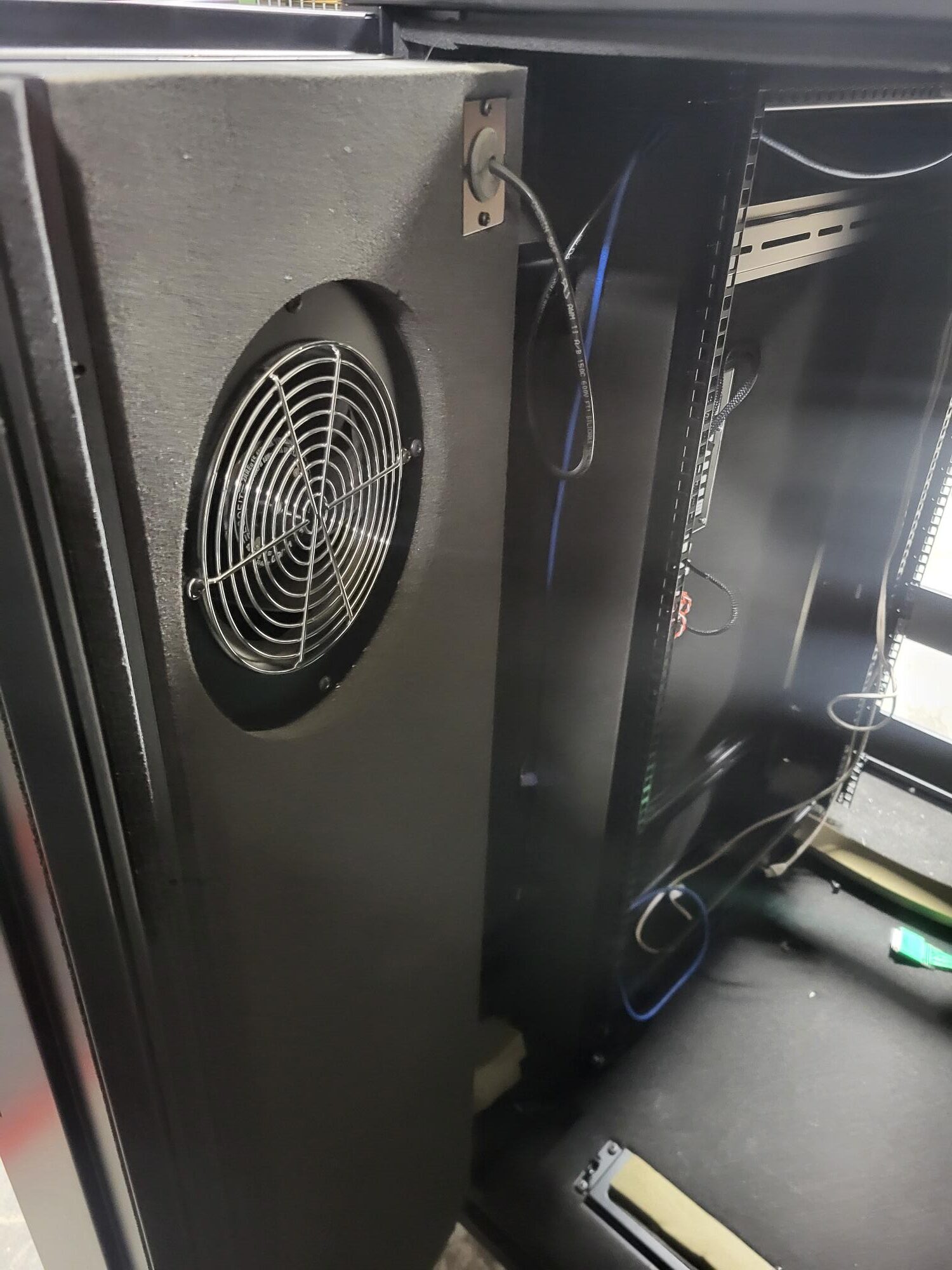 UCoustic Soundproof Server Rack Cabinet