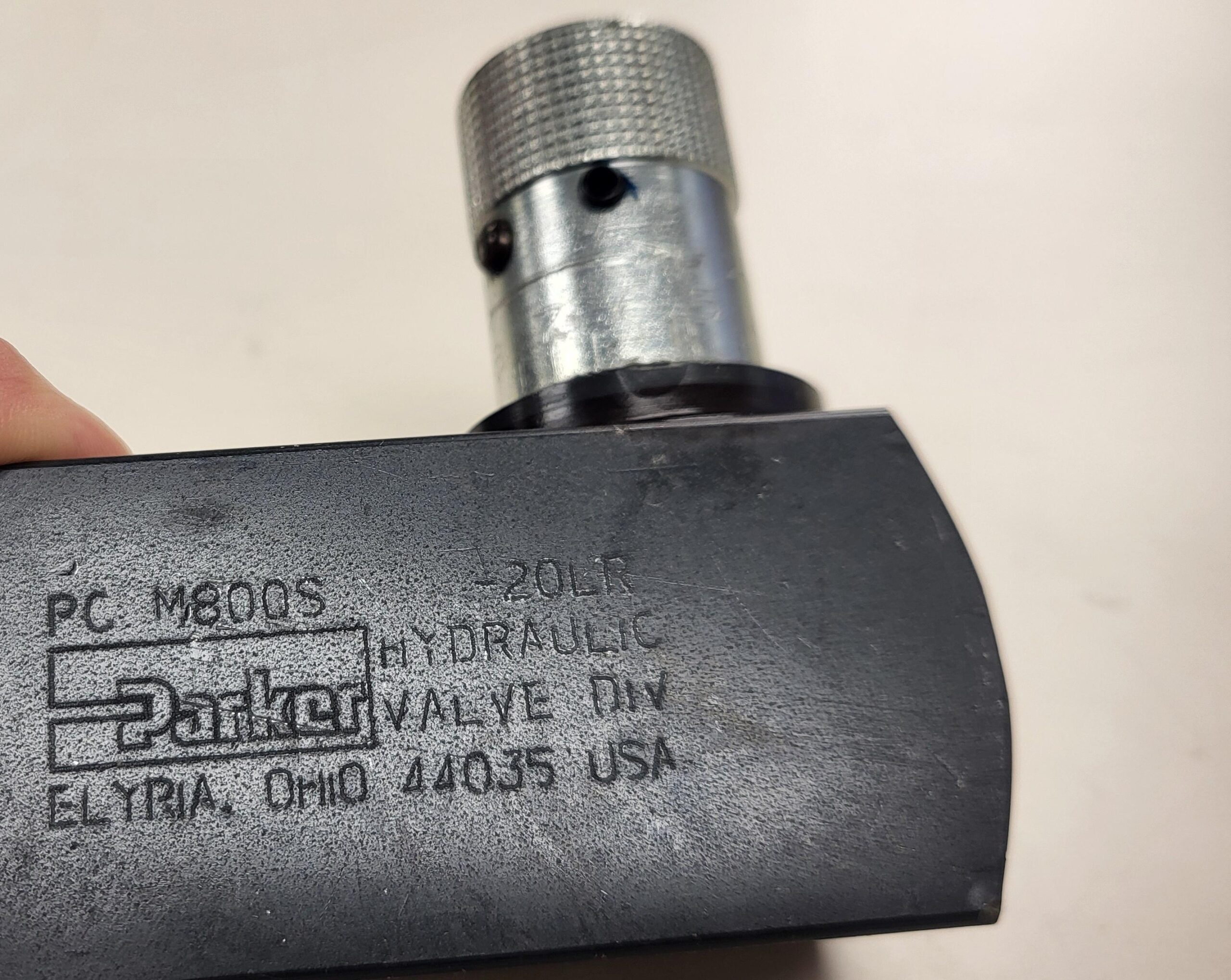 Parker PC Valve M800S Hydraulic Valve - Industrial Equipment ...