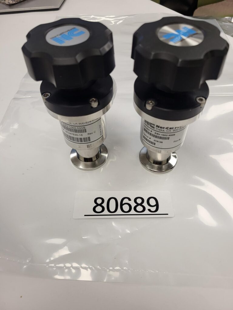 Nor-Cal ESV-1002-NWB Pneumatic Isolation Angle Valve