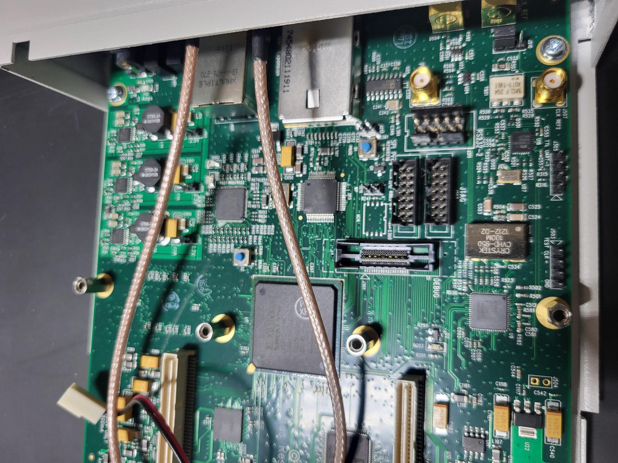 Ettus Research USRP N200 Software-Defined Radio System