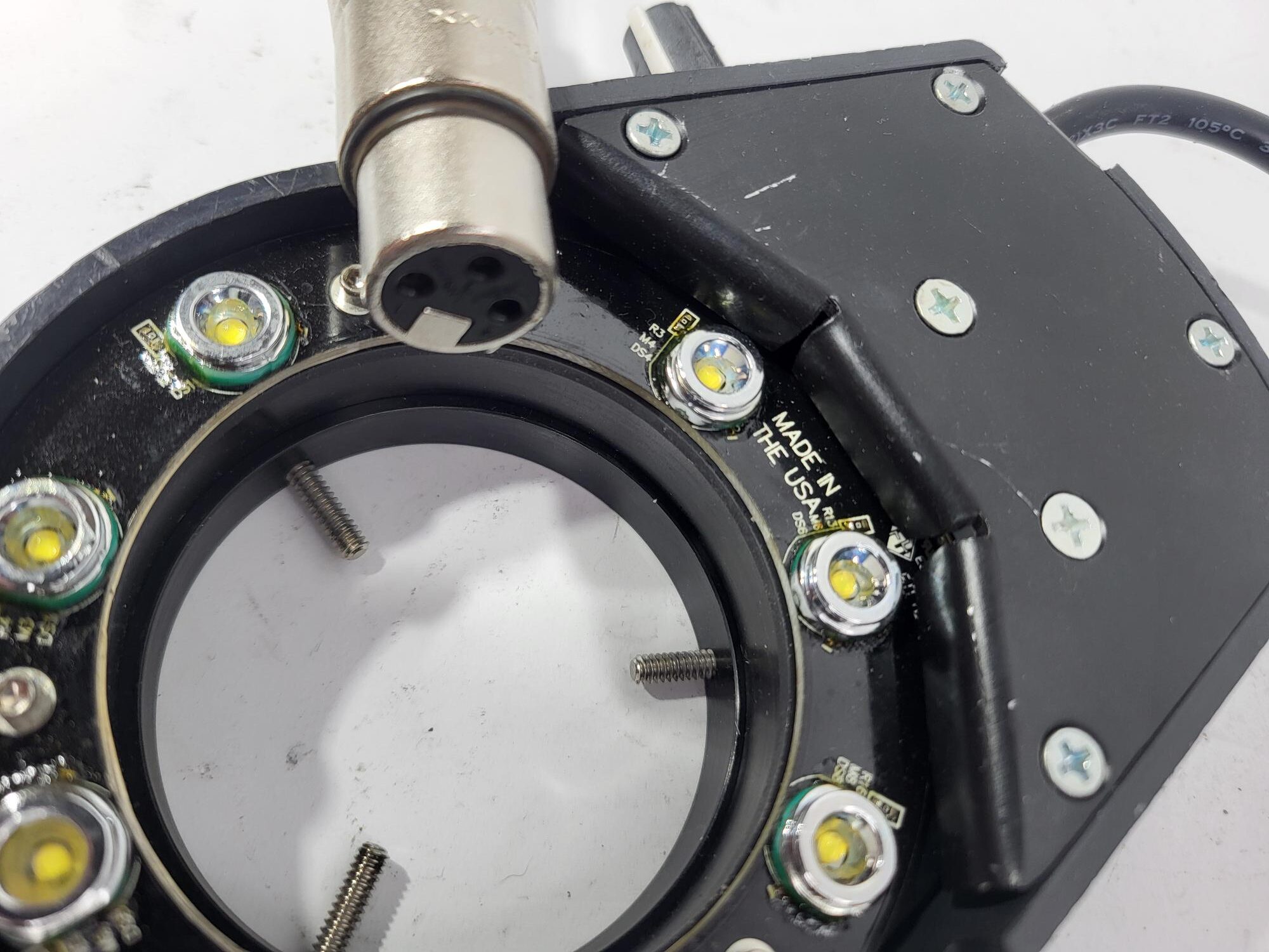 Micro-Lite LV2000 B LED Lighting
