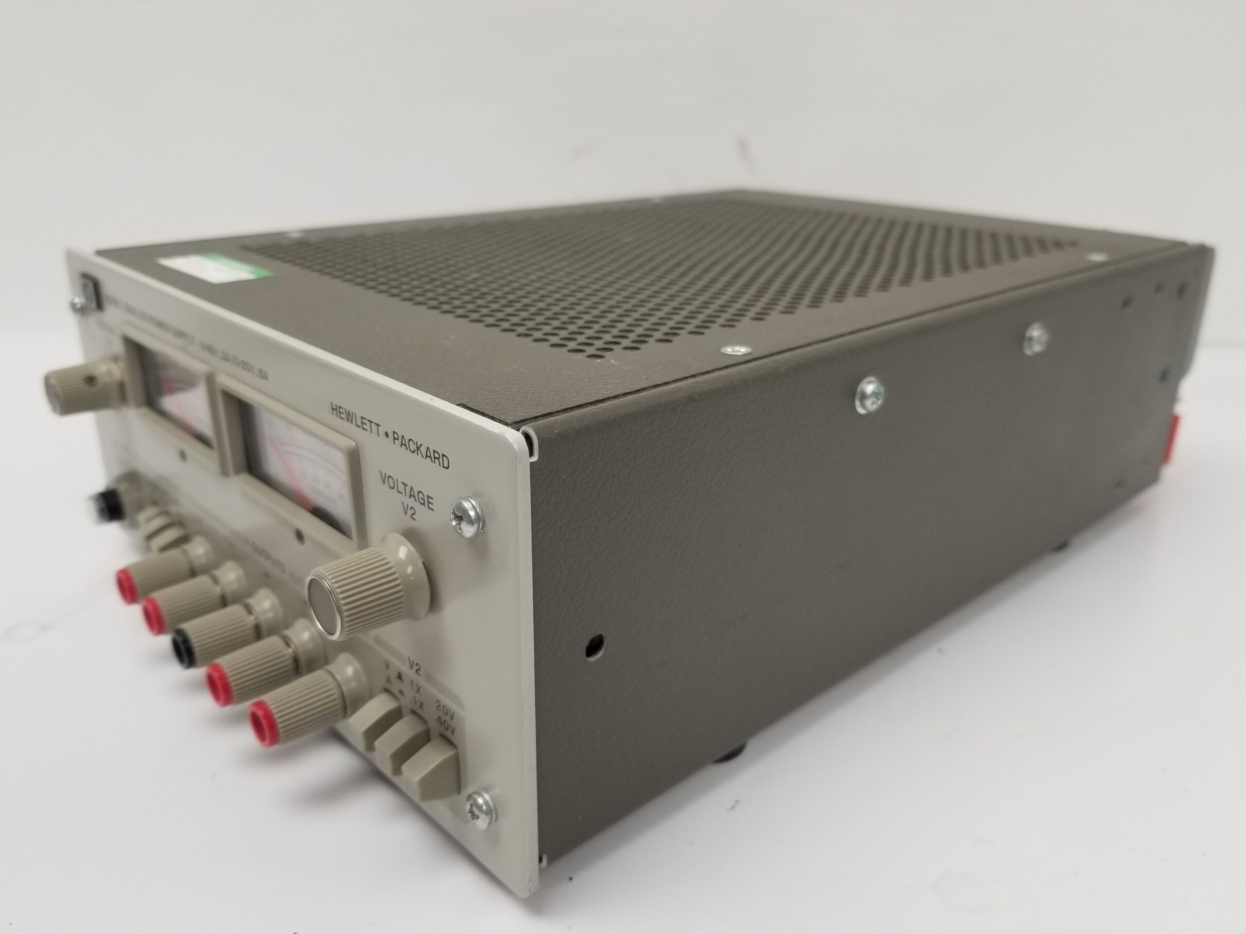 Hewlett Packard 6205C Dual DC Power Supply