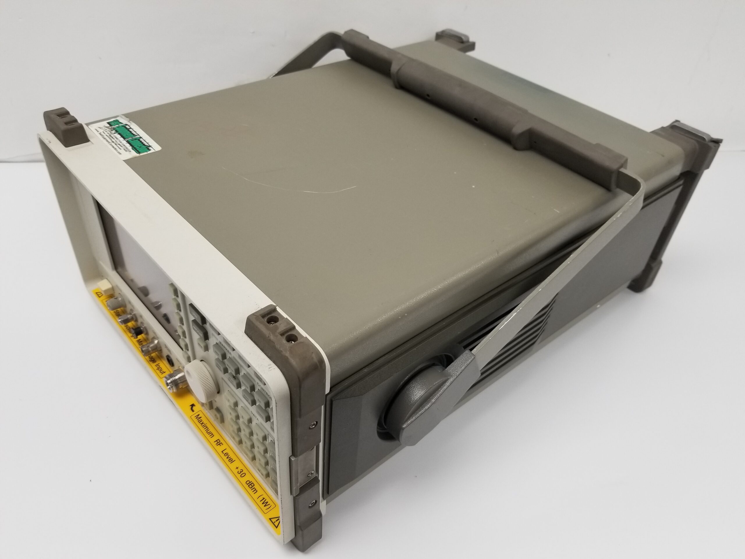 Hewlett Packard 8563EC 30Hz-26.5Ghz Spectrum Analyzer for PARTS/REPAIR ...