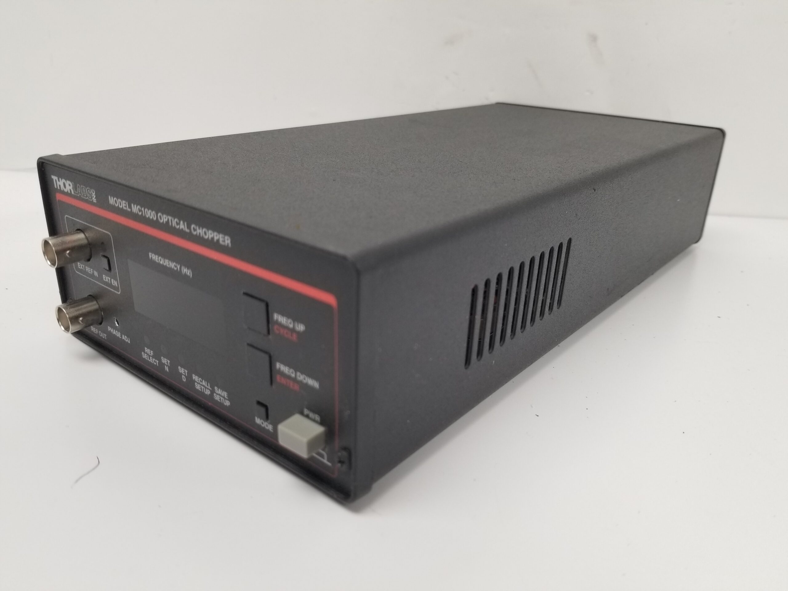 THORLABS CHOPPER OPTICAL MC1000 - Optical Test Equipment - BMI SURPLUS INC