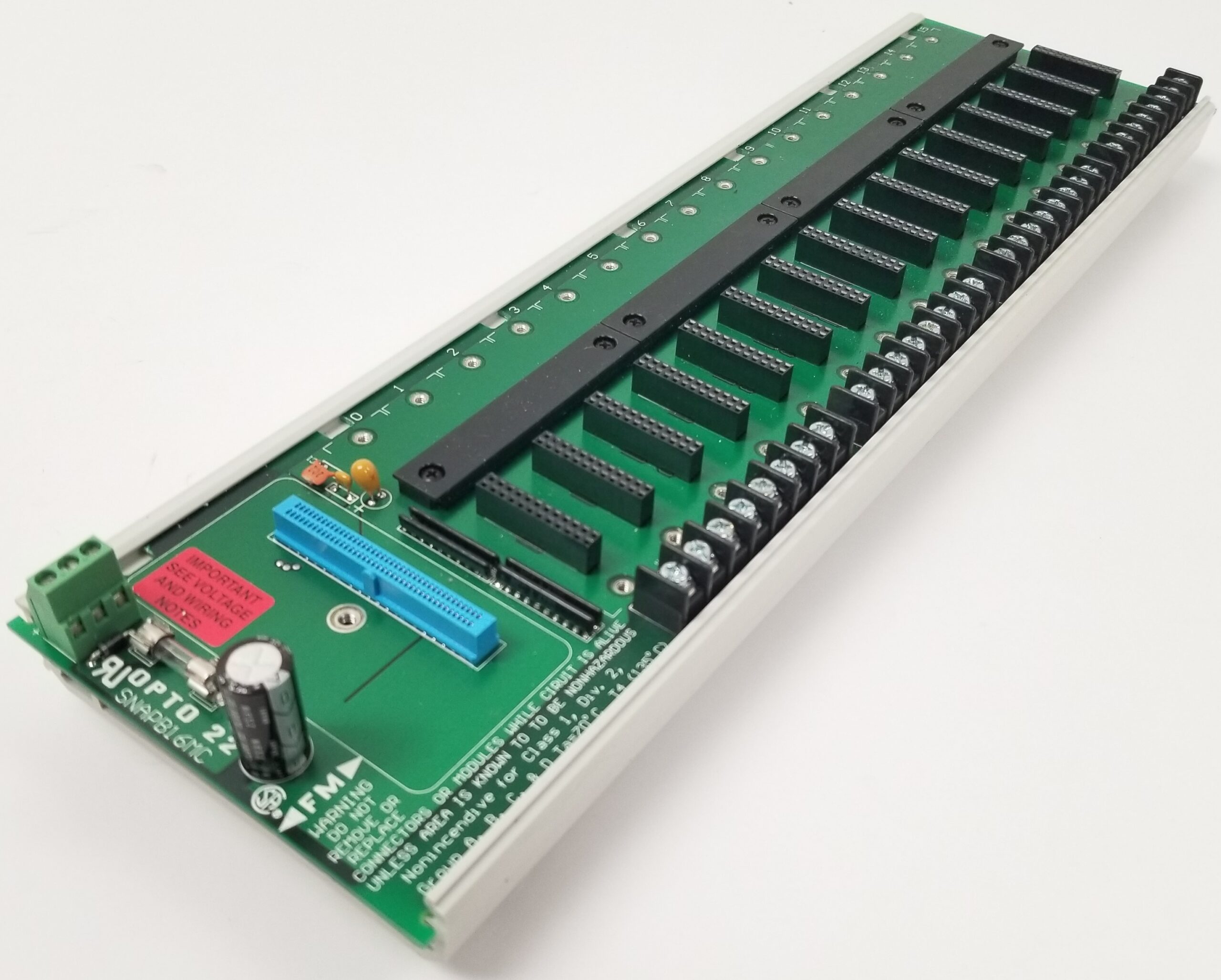 Opto 22 SNAP-B16MC 16-Slot Digital/Analog Control Module