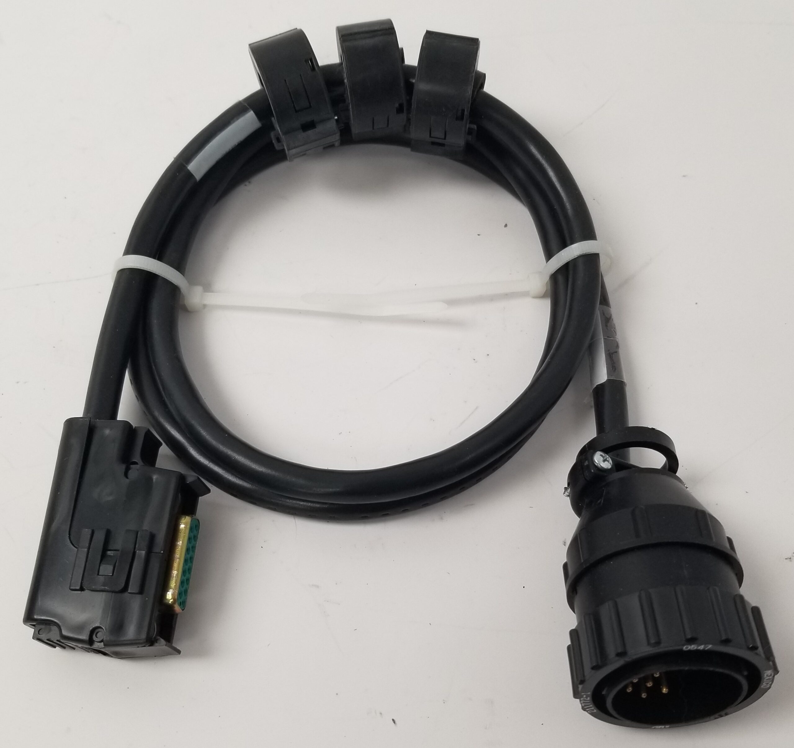 Keithley SMU Power Cable – 15-Pin DIN to DB15 Female 36″