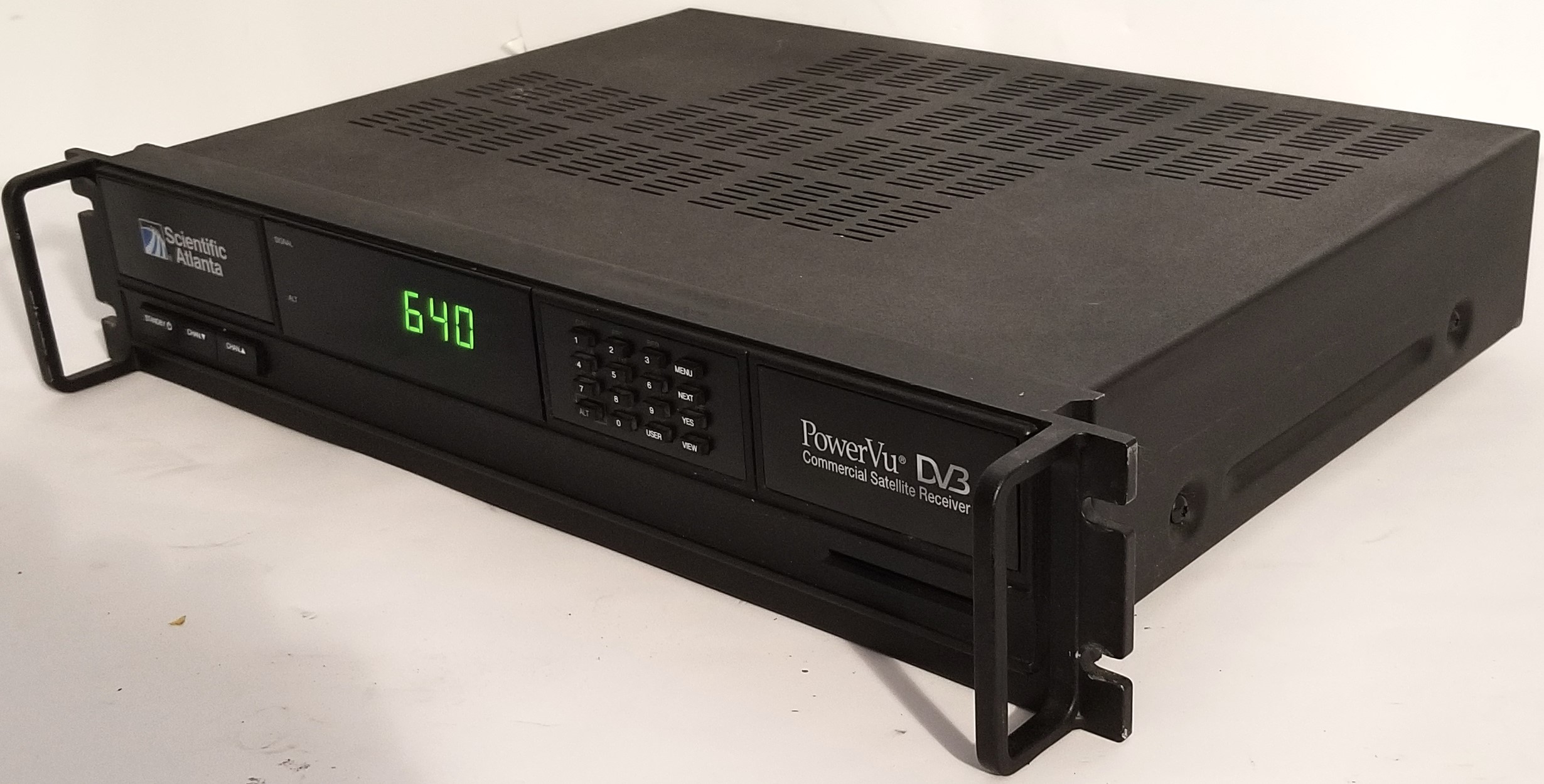 Scientific Atlanta DV3 PowerVu D9223 Commercial Satellite Receiver