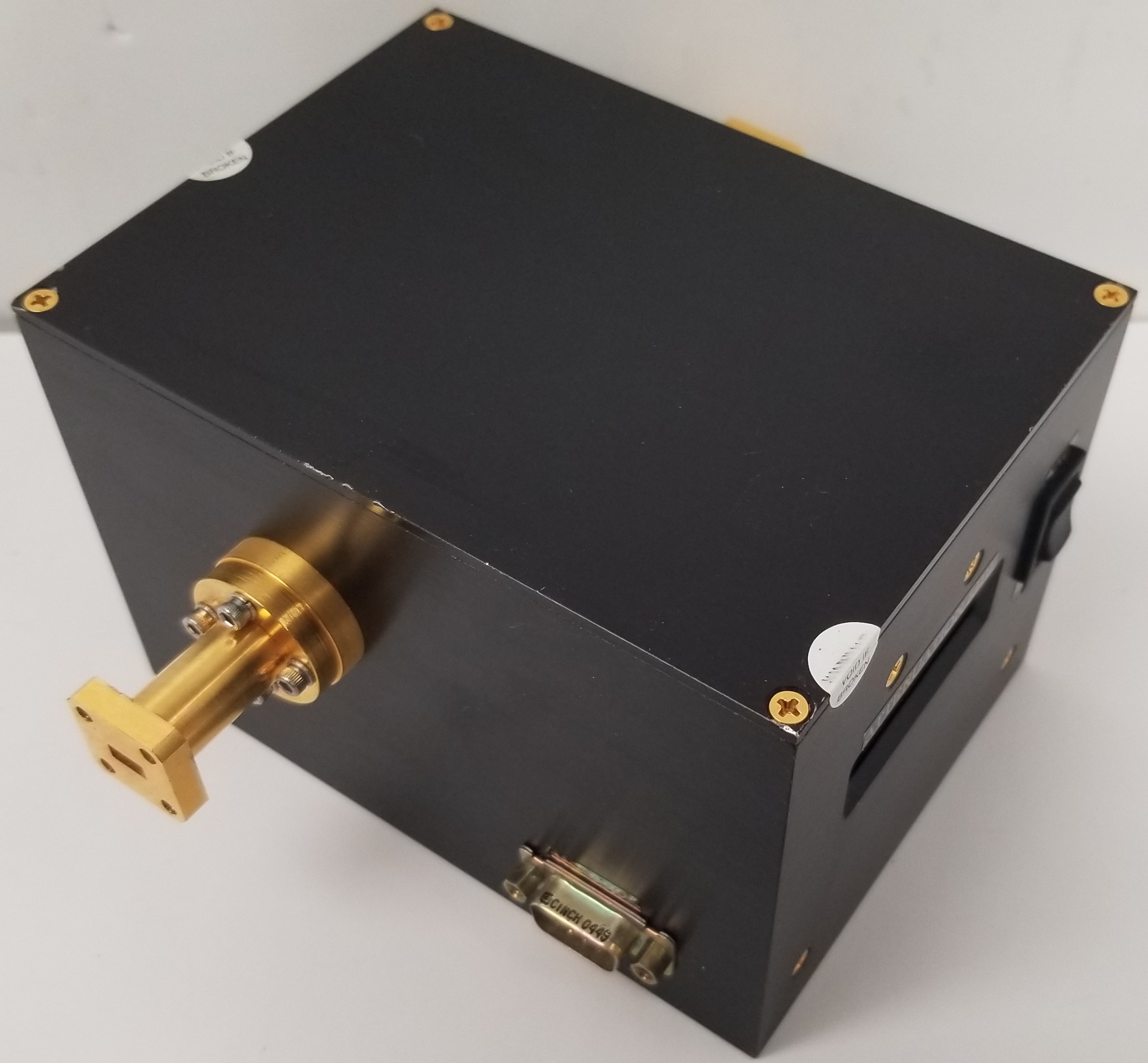 QuinStar Technology Inc. QPA-AOI599 WR22 Adjustable Vane Attenuator
