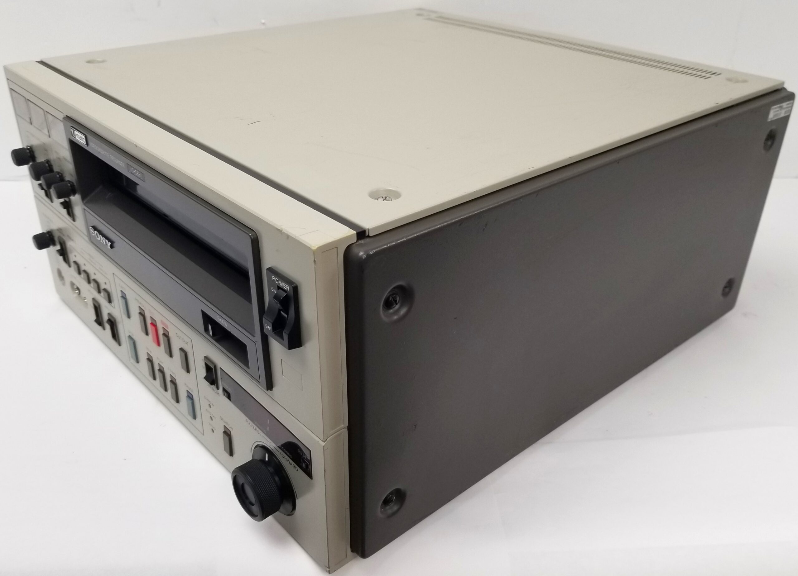 Sony VO-5850 U-Matic NTSC Videocassette Recorder