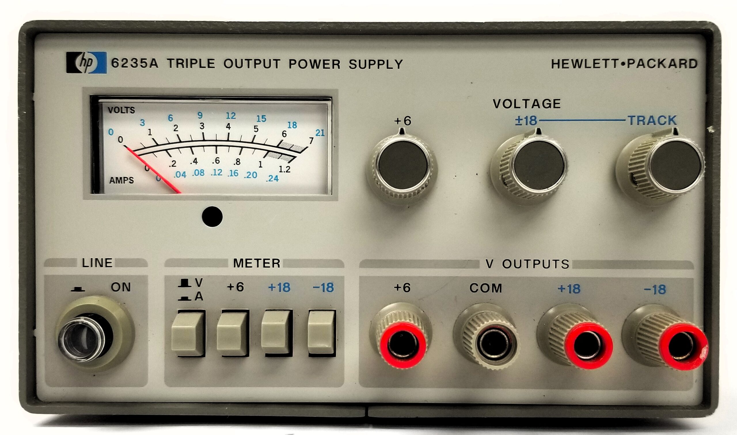 Hewlett Packard 6235C Variable Triple Output Power Supply