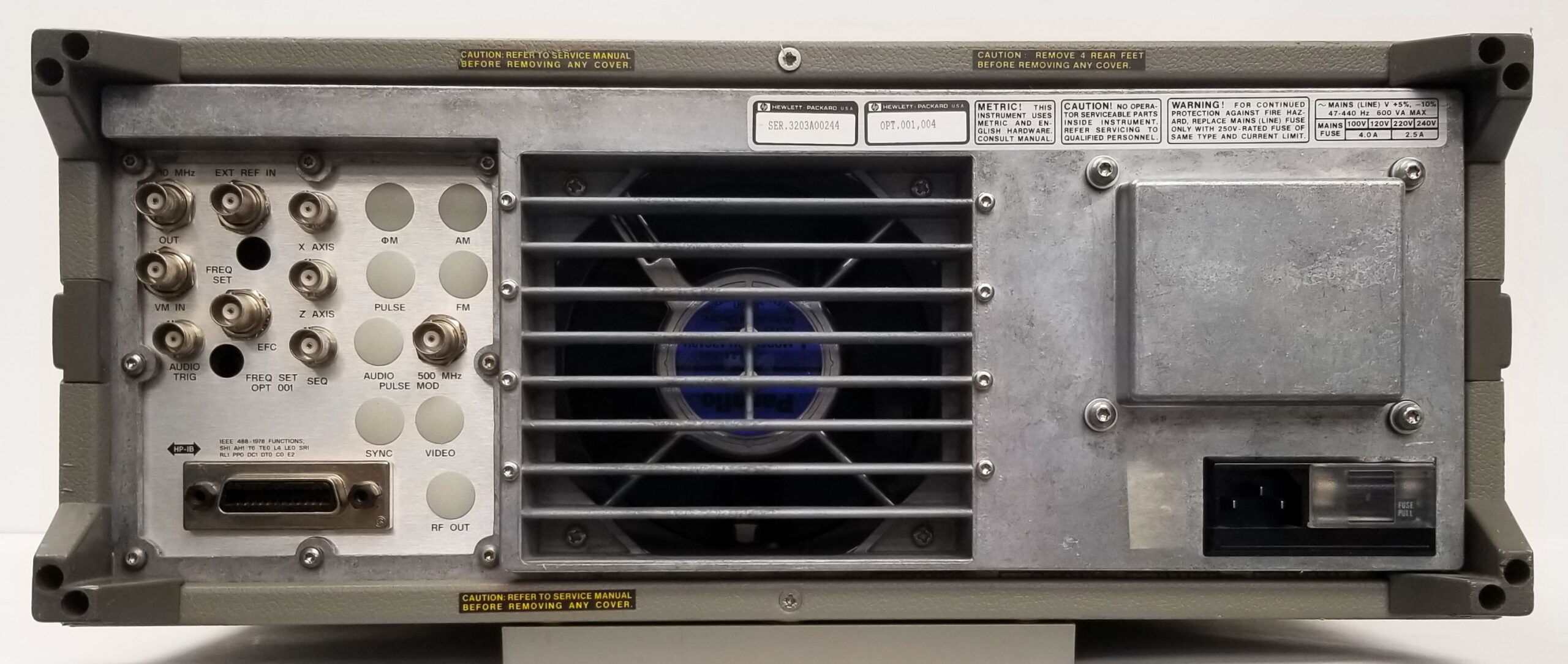 Hewlett Packard 8665B Synthesized Signal Generator