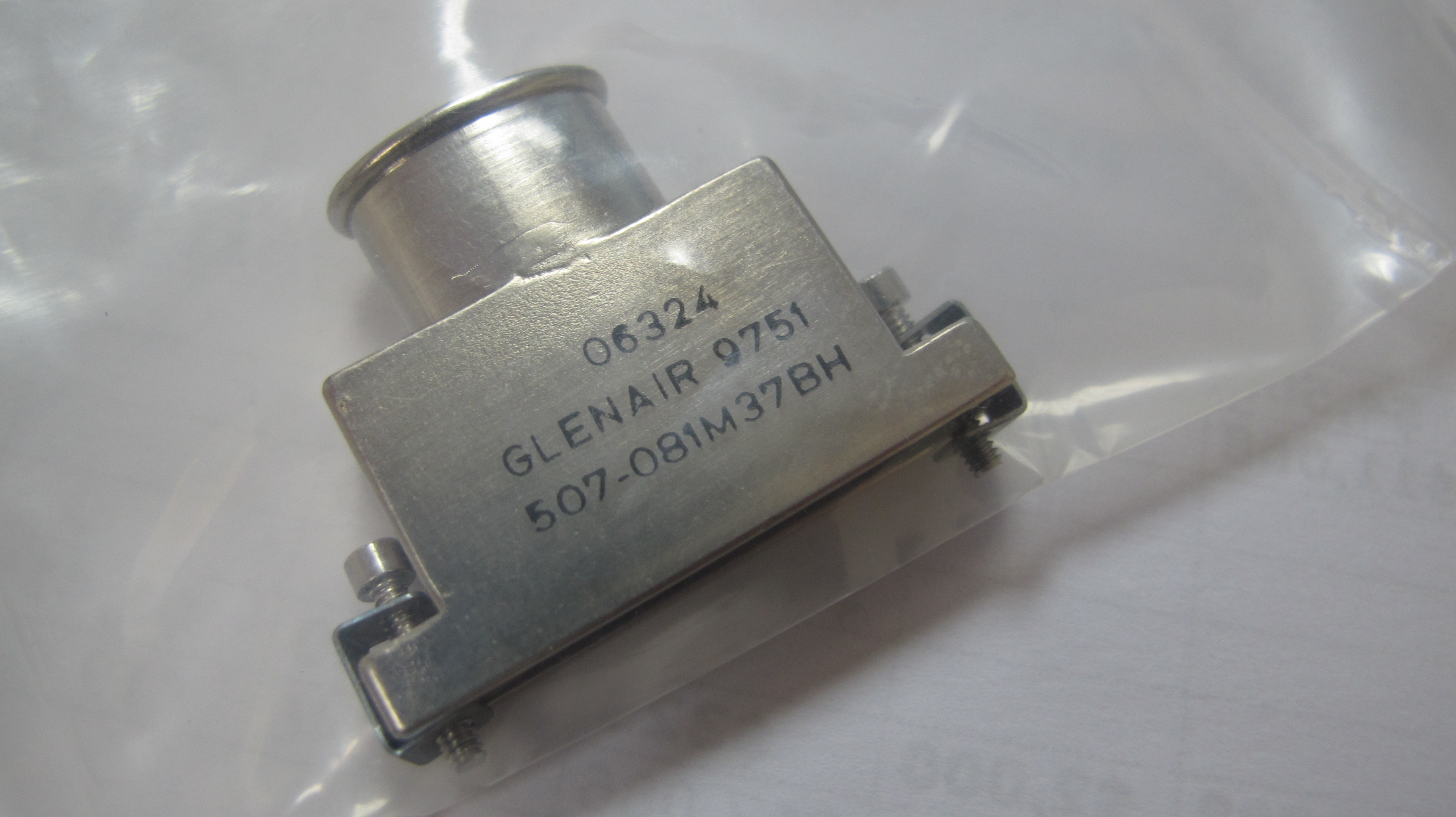 Glenair 507-081M37BH D-Sub Backshell | BMI Surplus