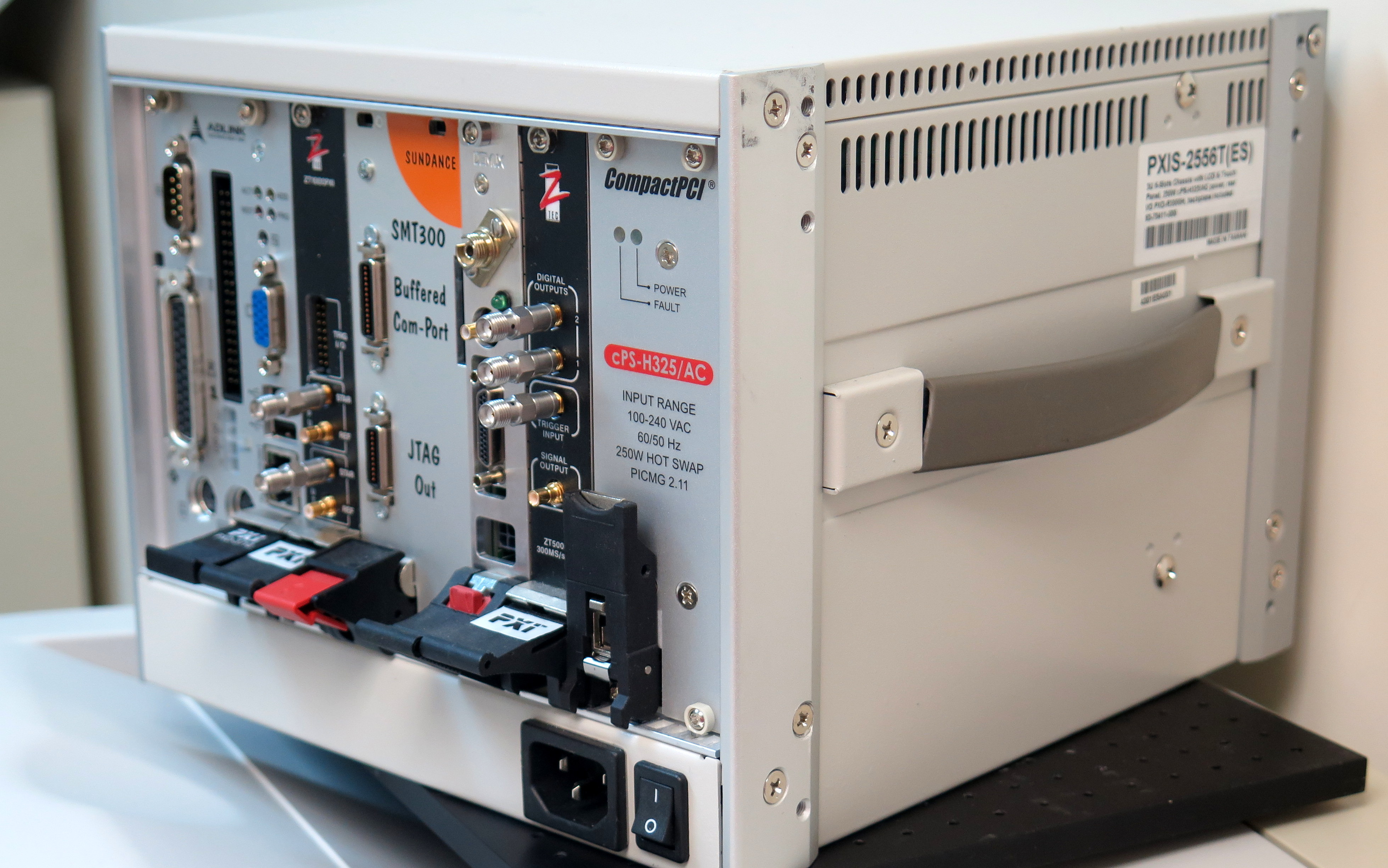 ADLINK PXIS-2556T 6-Slot 3U PXI/Compact PCI Chassis with Power Module ...