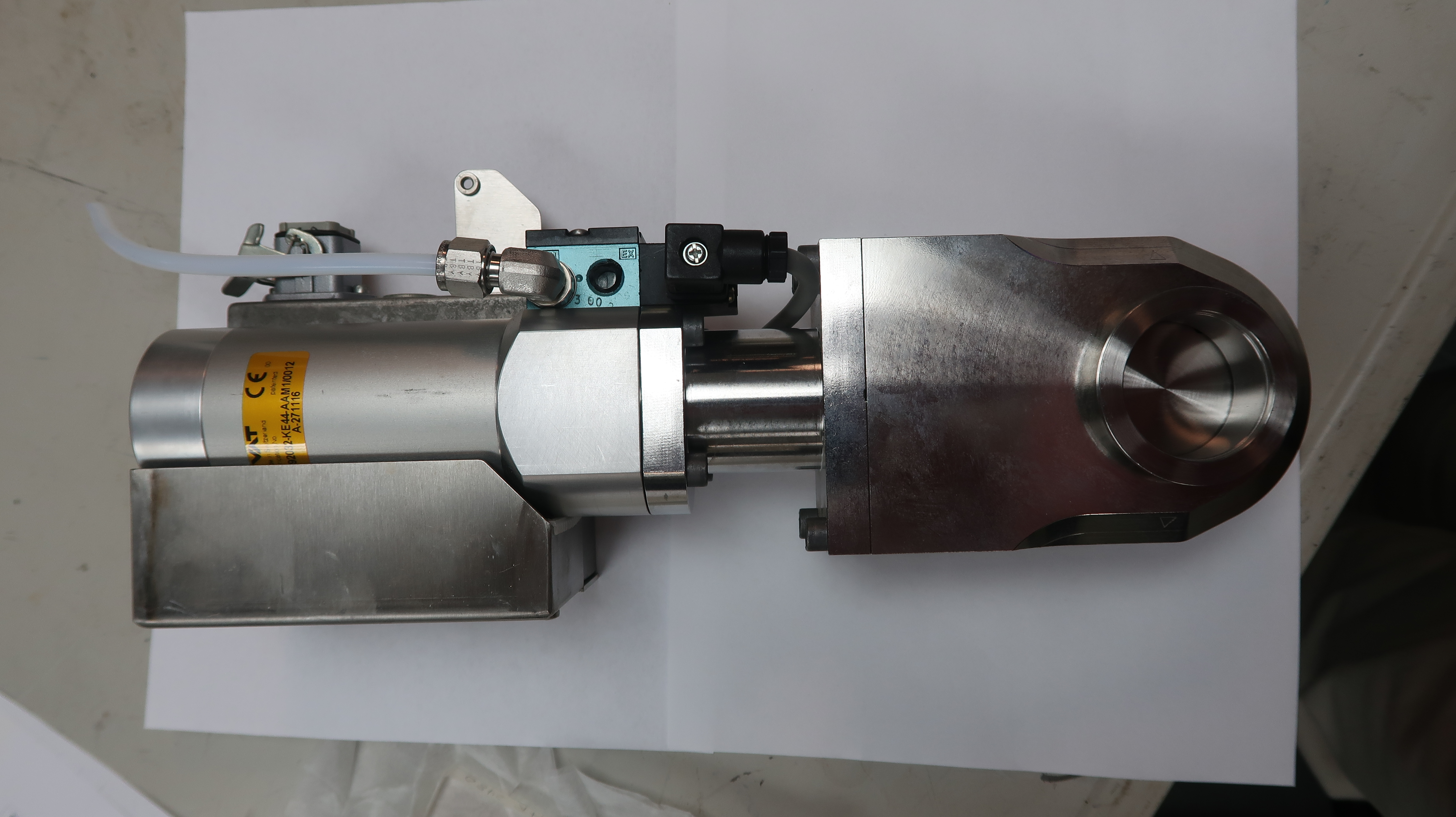 VAT Vacuum Valve 1.5 inch 92032 KE44 - Vacuum Valves - BMI Surplus