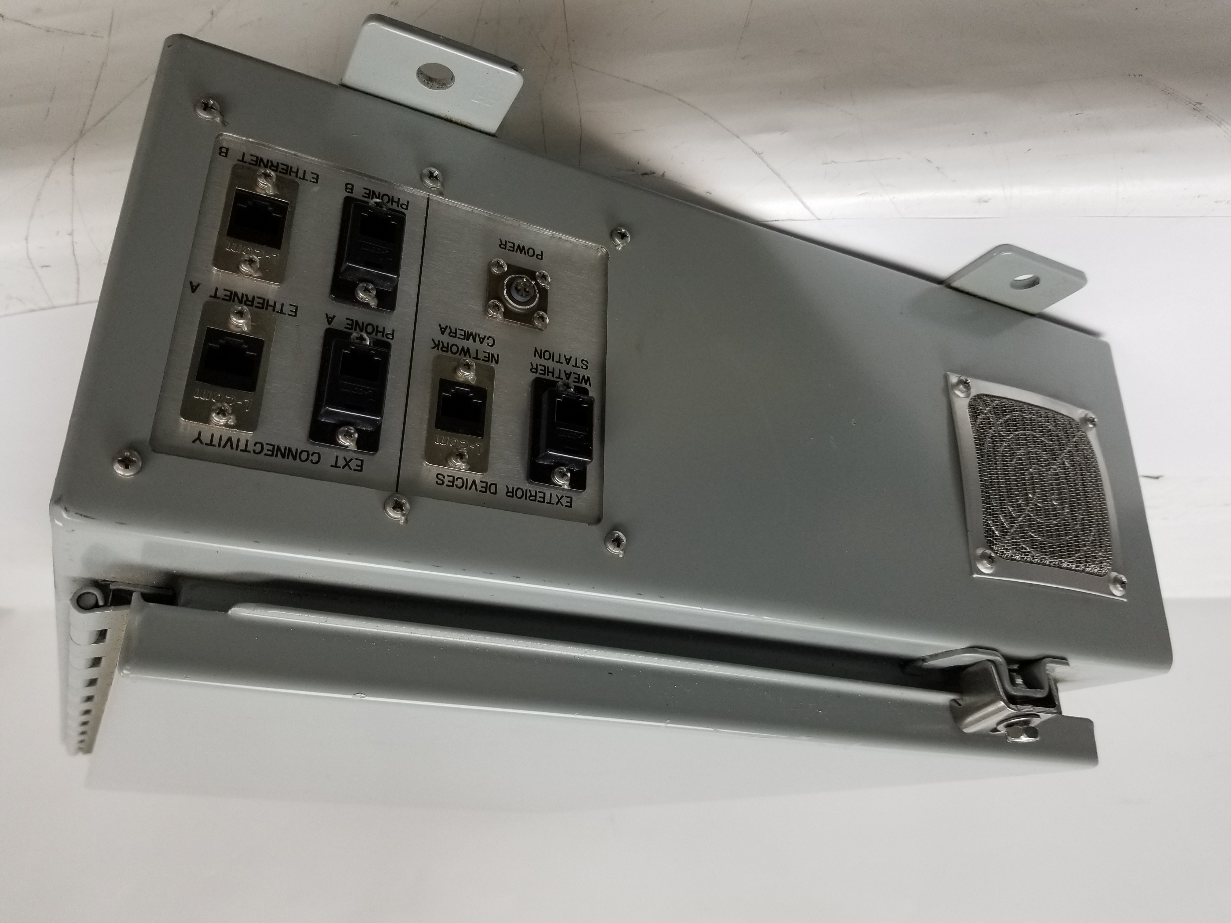 Hammond Steel Enclosure 24X16X8 - Industrial Equipment - BMI SURPLUS INC