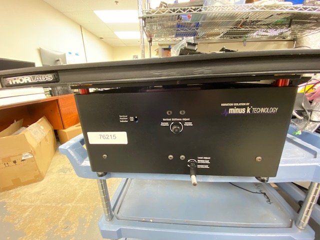 Minus K Technology 100BM-4 Bench Top Vibrations Isolation Platform w ...