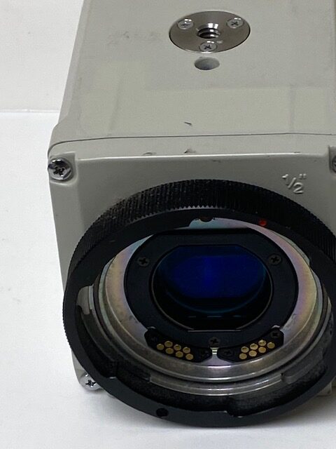 Sony DXC-960MD 3CCD Color Video Camera