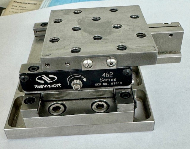 Newport 462 XY Precision Stage - Linear Motion Stages, Optical ...