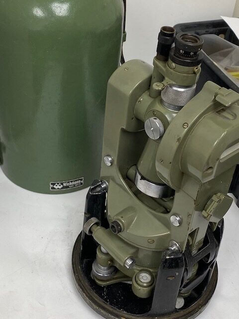 Wild Heerbrugg T16 Theodolite