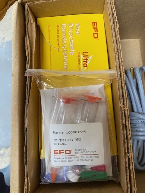 EFD 1000XL High Precision Electronic Fluid Dispenser