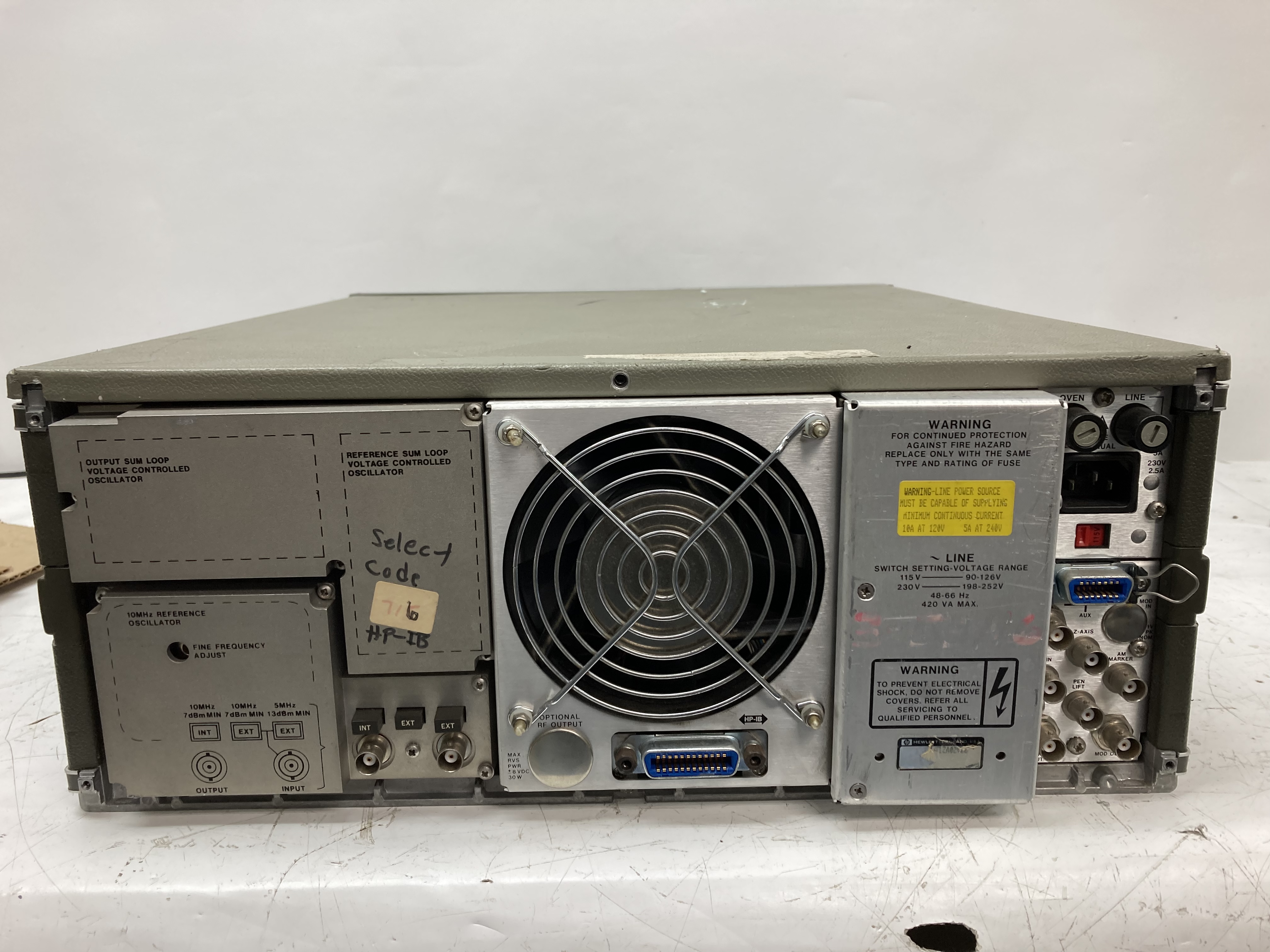 HP 8662A Synthesized Signal Generator - Signal Generators, Test ...