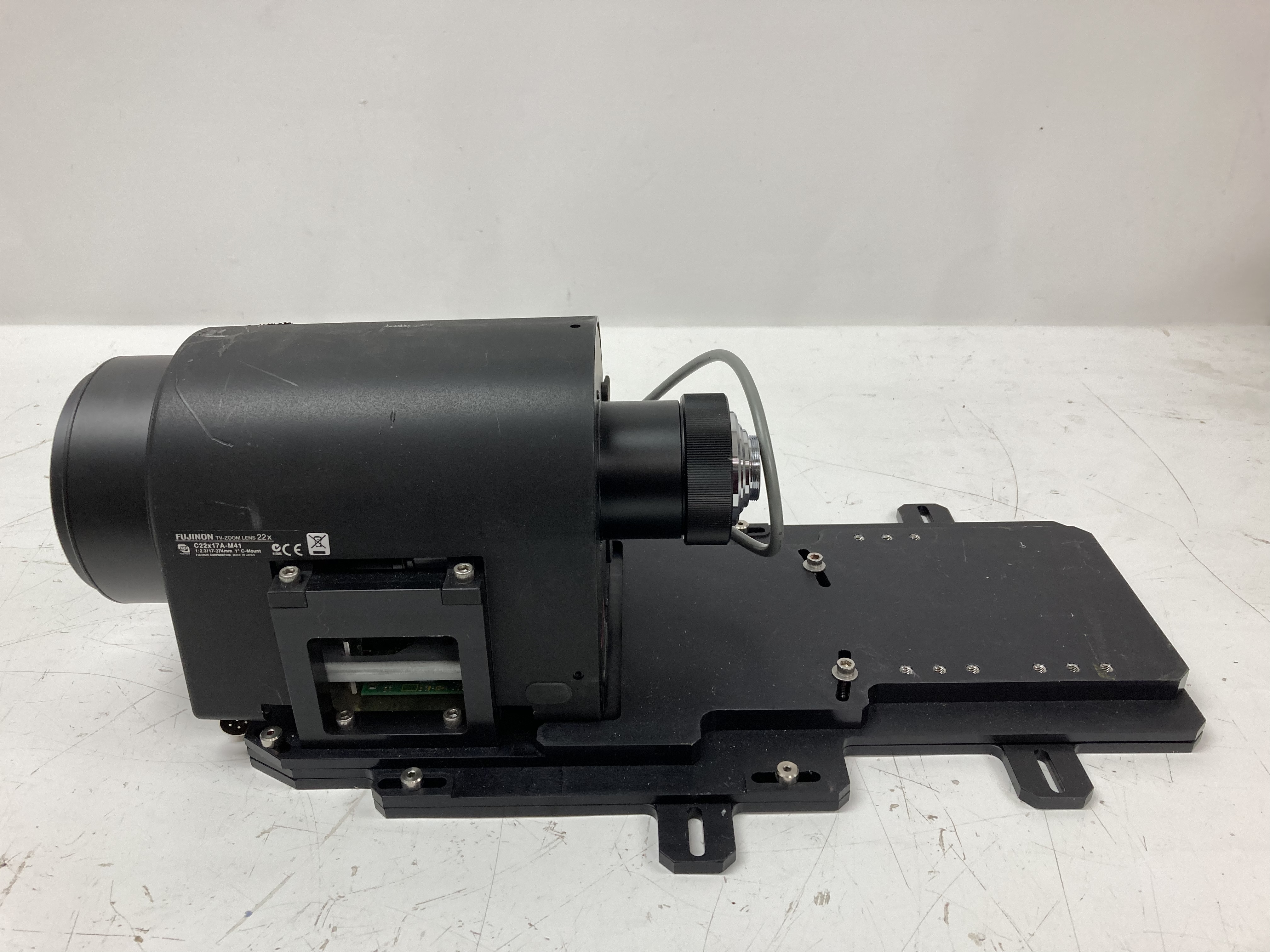 Fujinon TV-Zoom Lens 22x on a 13"x6" Optical Base - Cameras - BMI ...