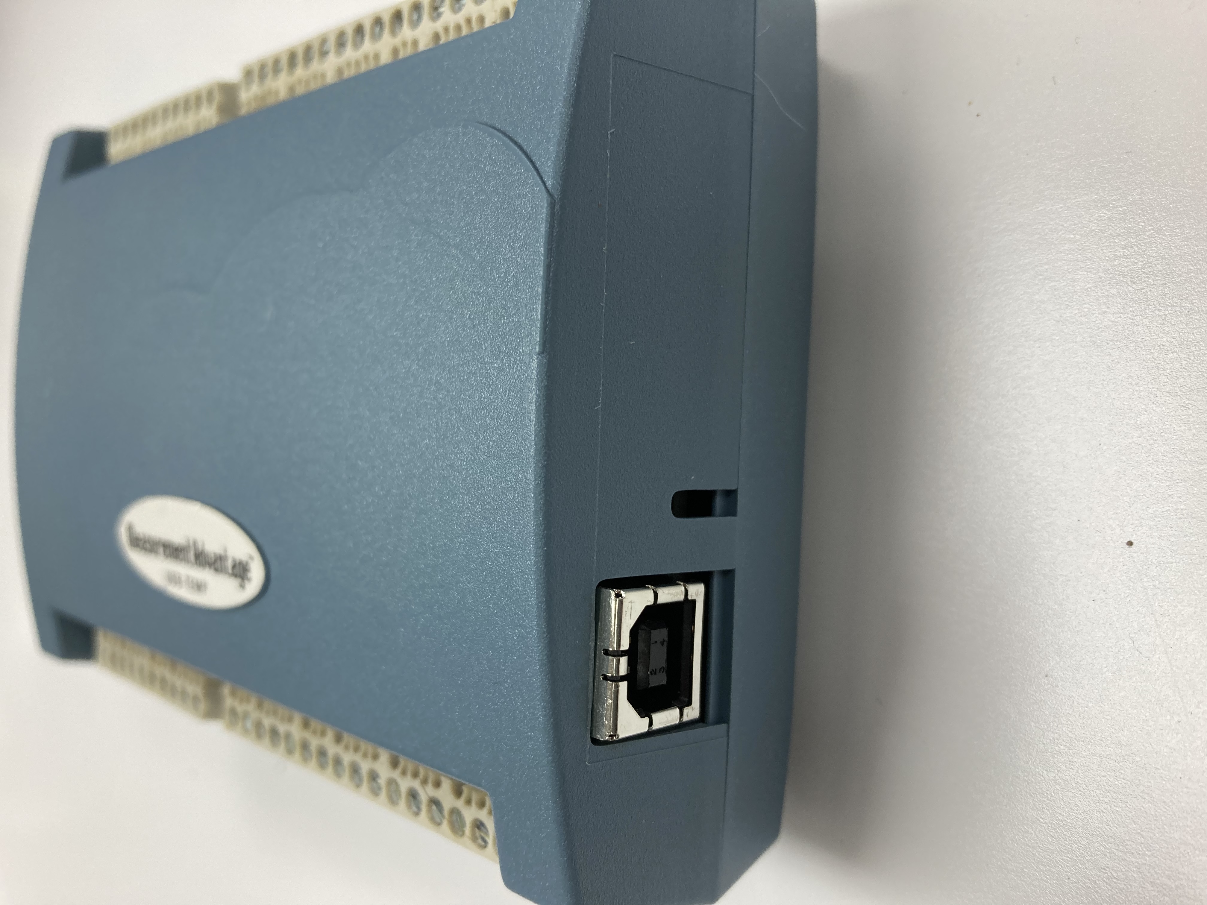 Measurement Advantage 8 Channel Temperature and Voltage Data ...