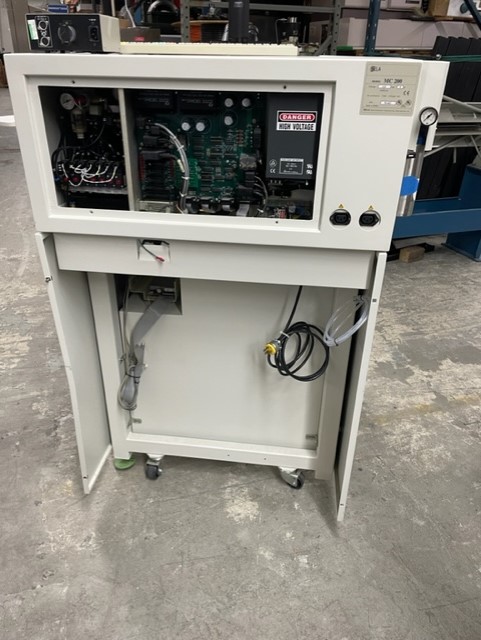 Sela MC 200 Nano Cleaving Machine