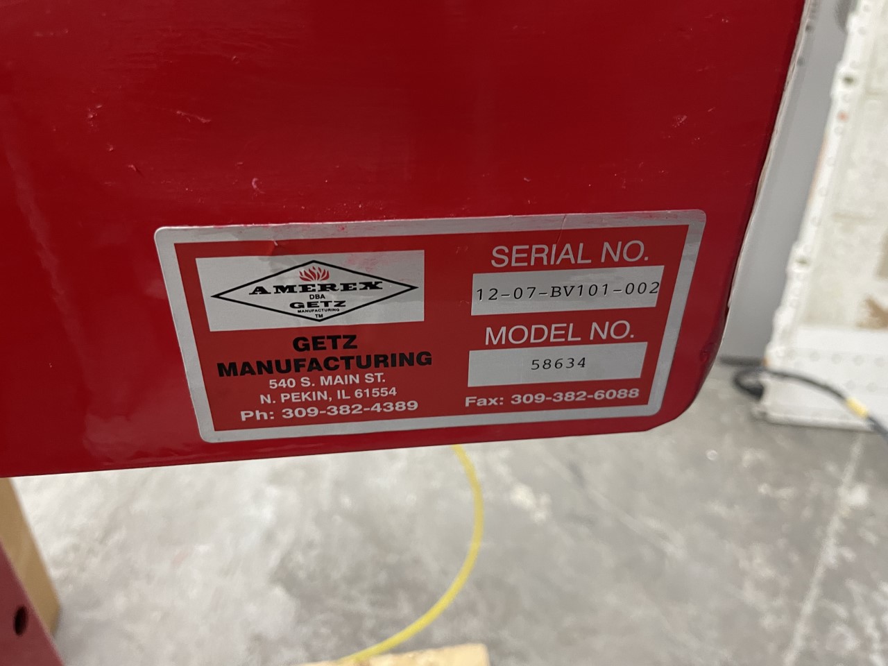 Getz 3G59419 Pneumatic Belt Vise with Roller - Industrial Process ...