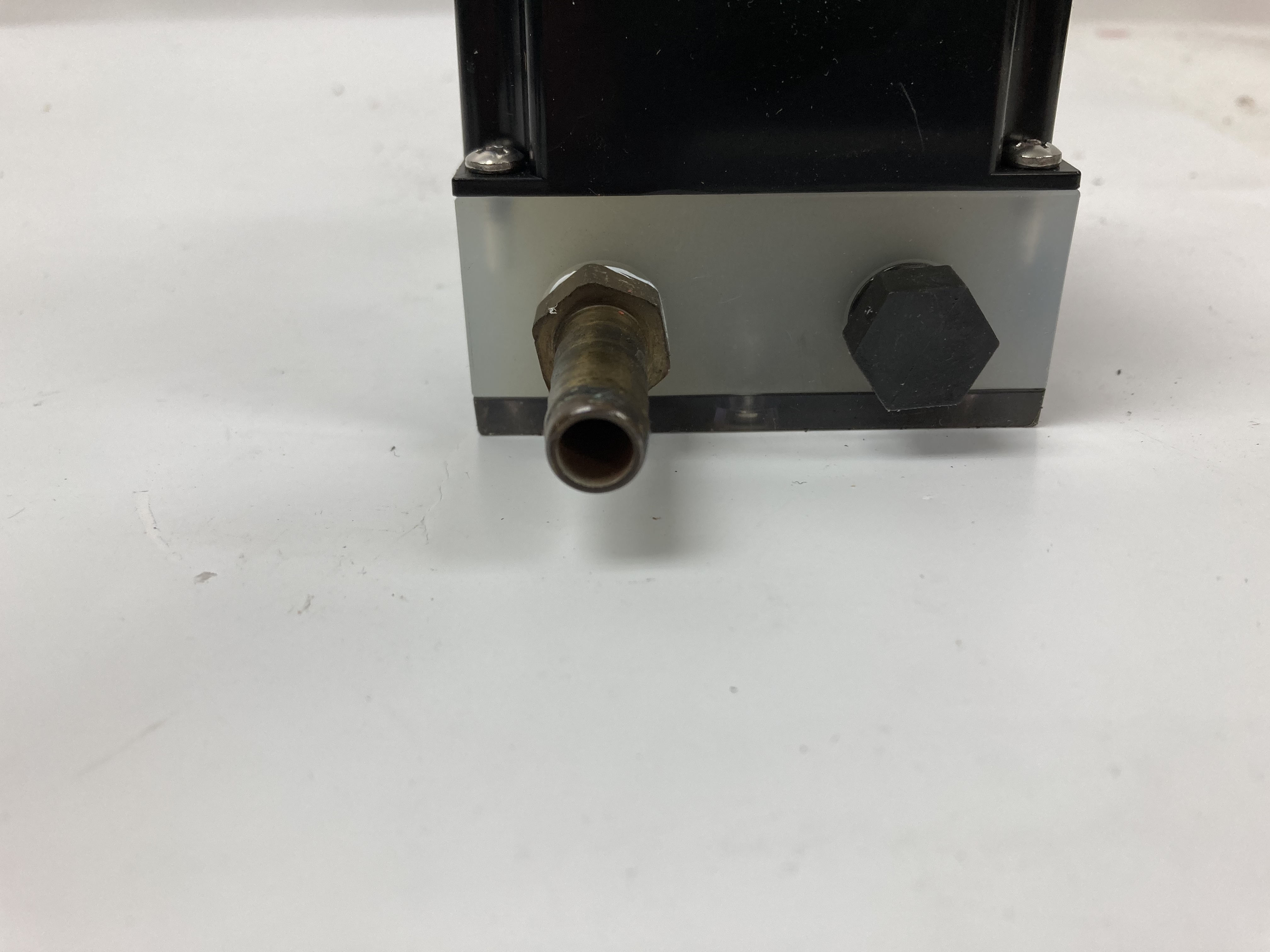 Proteus Industries Fluid Flow Switch - Industrial Process Equipment ...