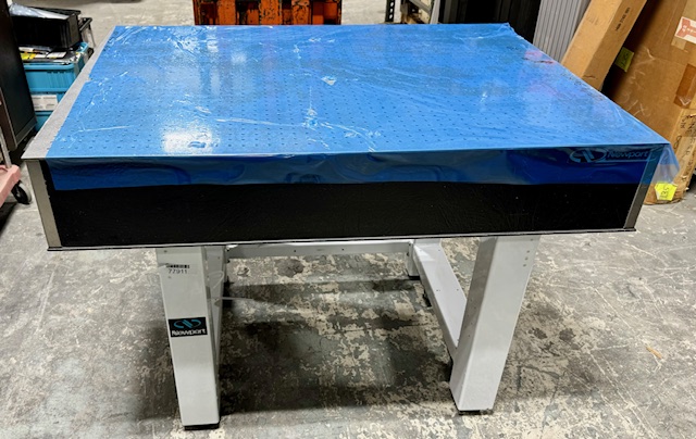 Newport Research Optic Table 3' x 4' x 8"