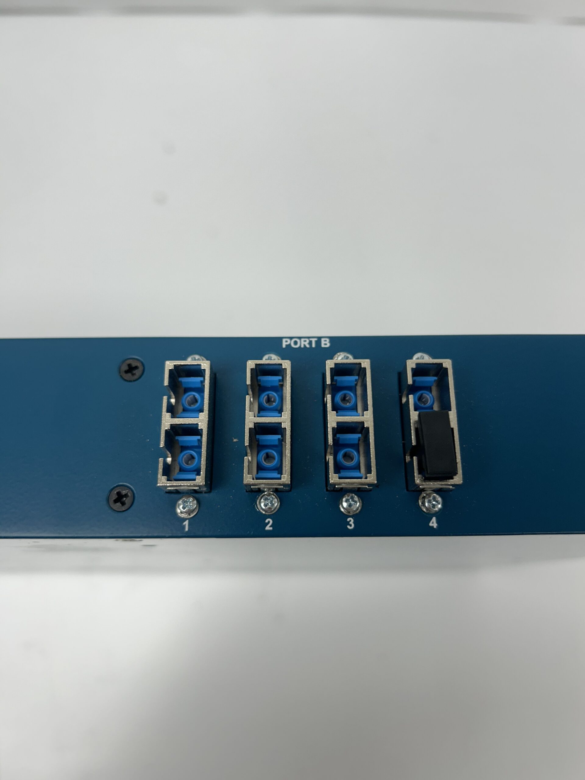 secure switches r6100