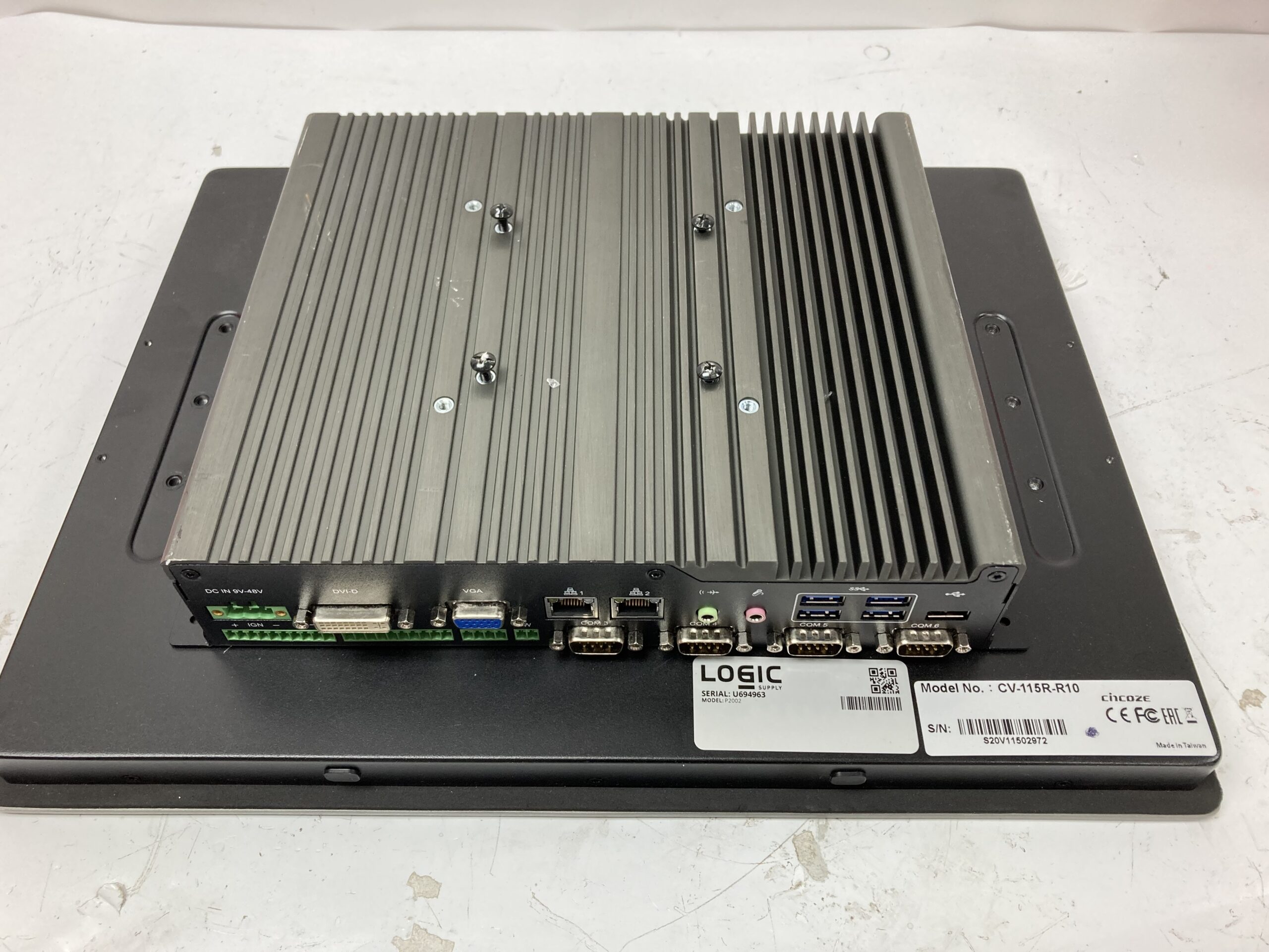 Cincoze Rugged Intel 6th Gen Core i3/i5 Slim Fanless Computer with ...