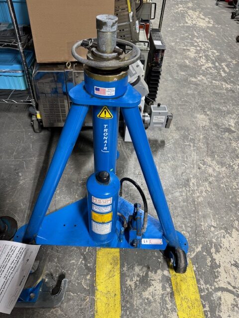 Tronair Airplane Wing Jacks 20,000 Lb. Capacity