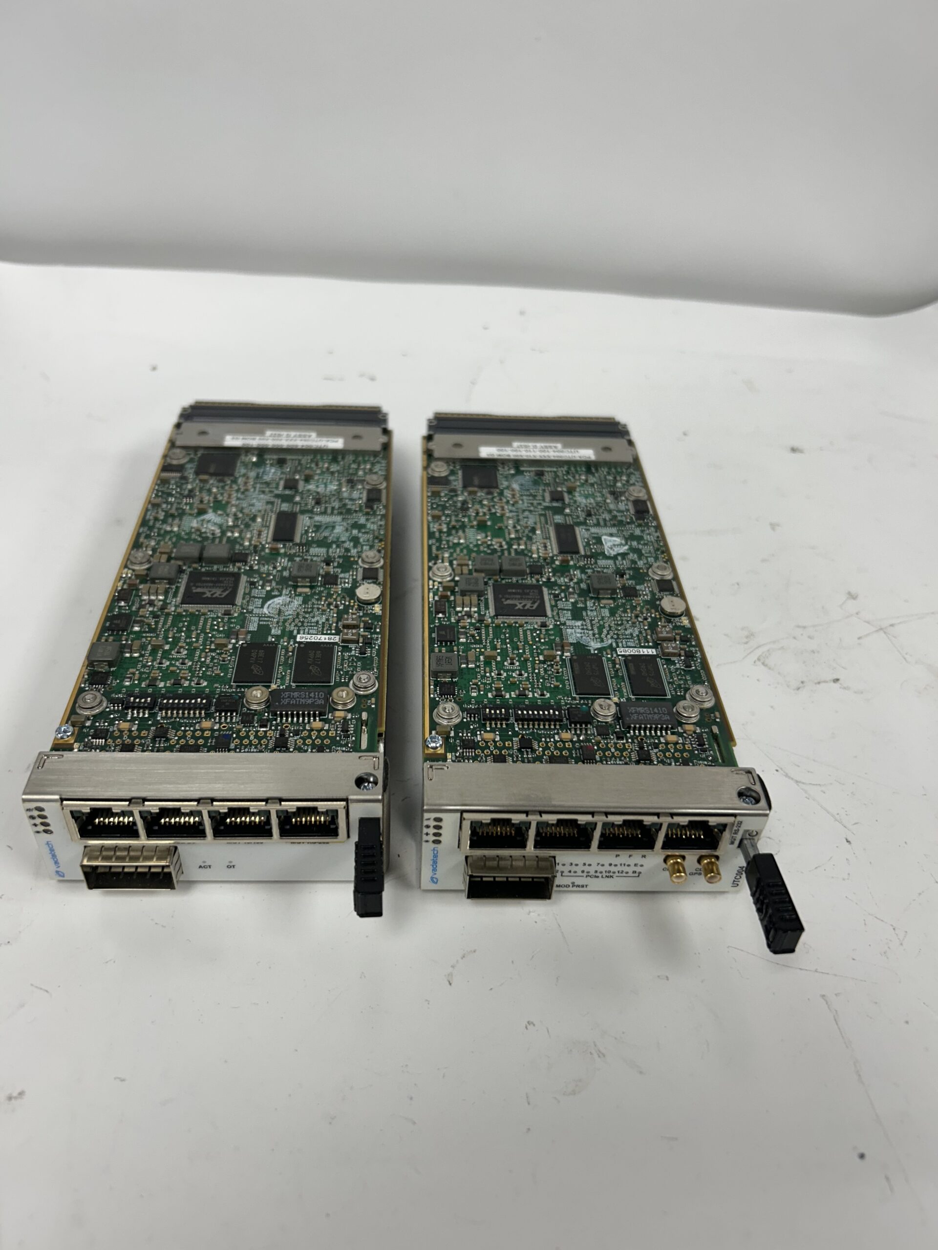 VadaTech UTC004 MicroTCA Carrier Hub – 10/40GbE, PCIe Gen3