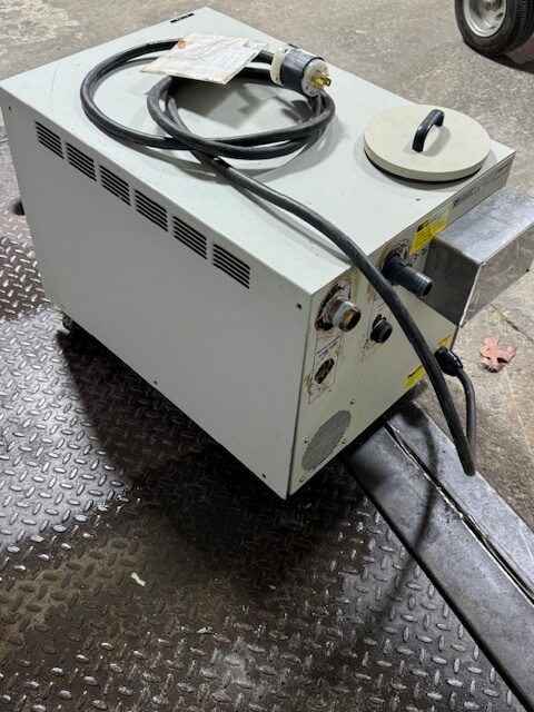 Neslab System 3 – Precision Refrigerated Recirculating Chiller