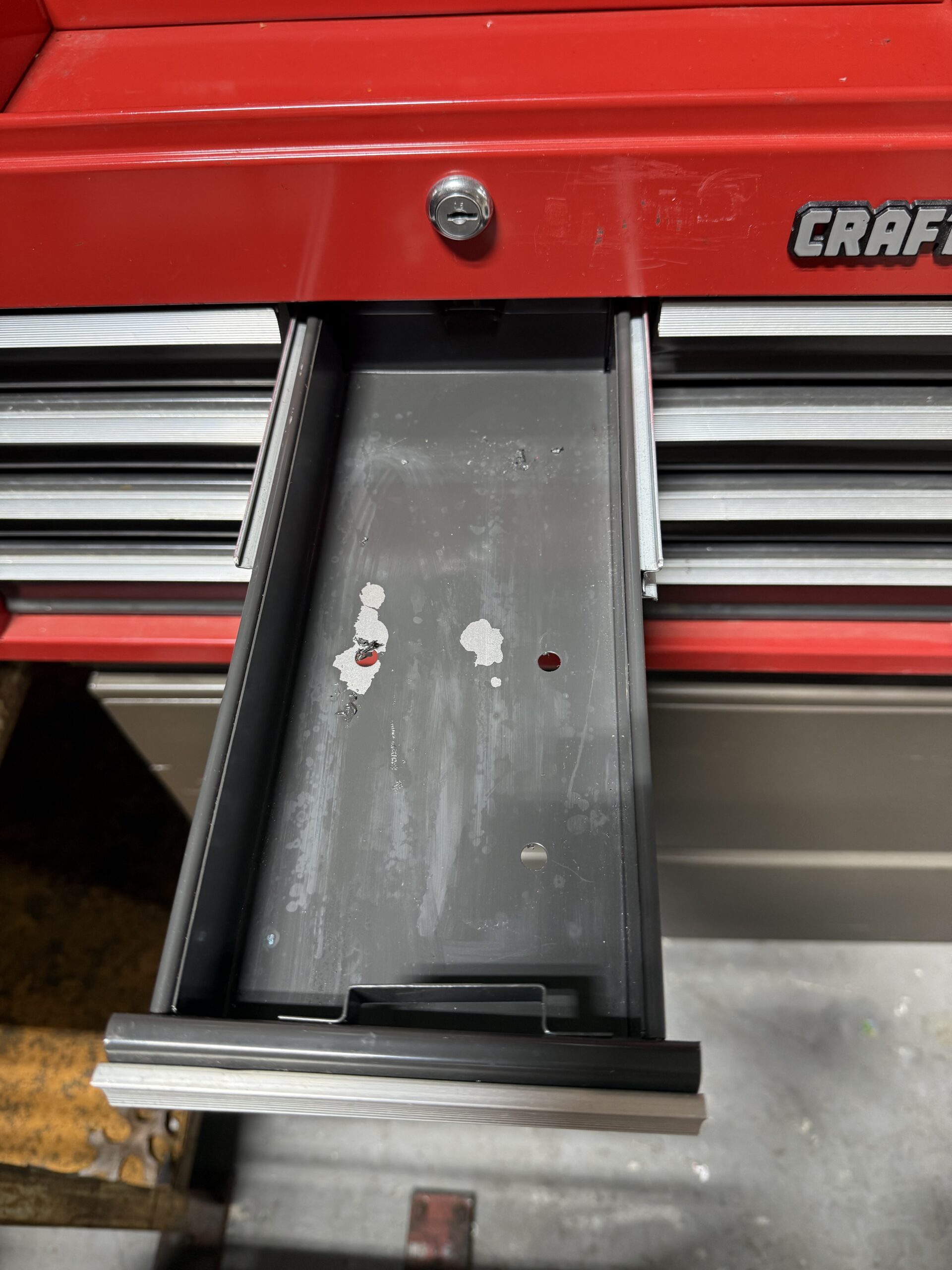 Craftsman 6-Drawer Tool Chest – Durable and Secure Tool Storage