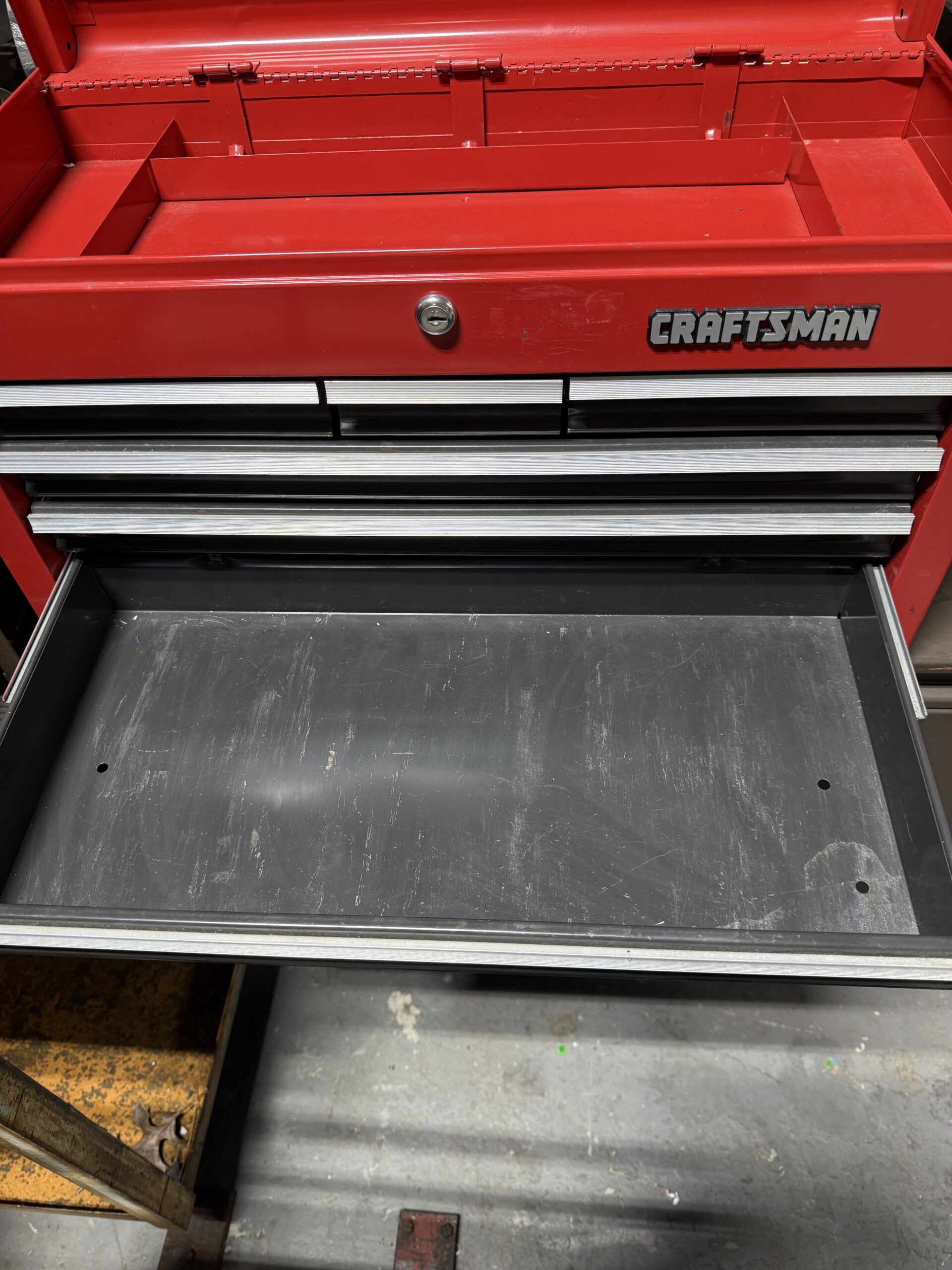 Craftsman 6-Drawer Tool Chest – Durable and Secure Tool Storage