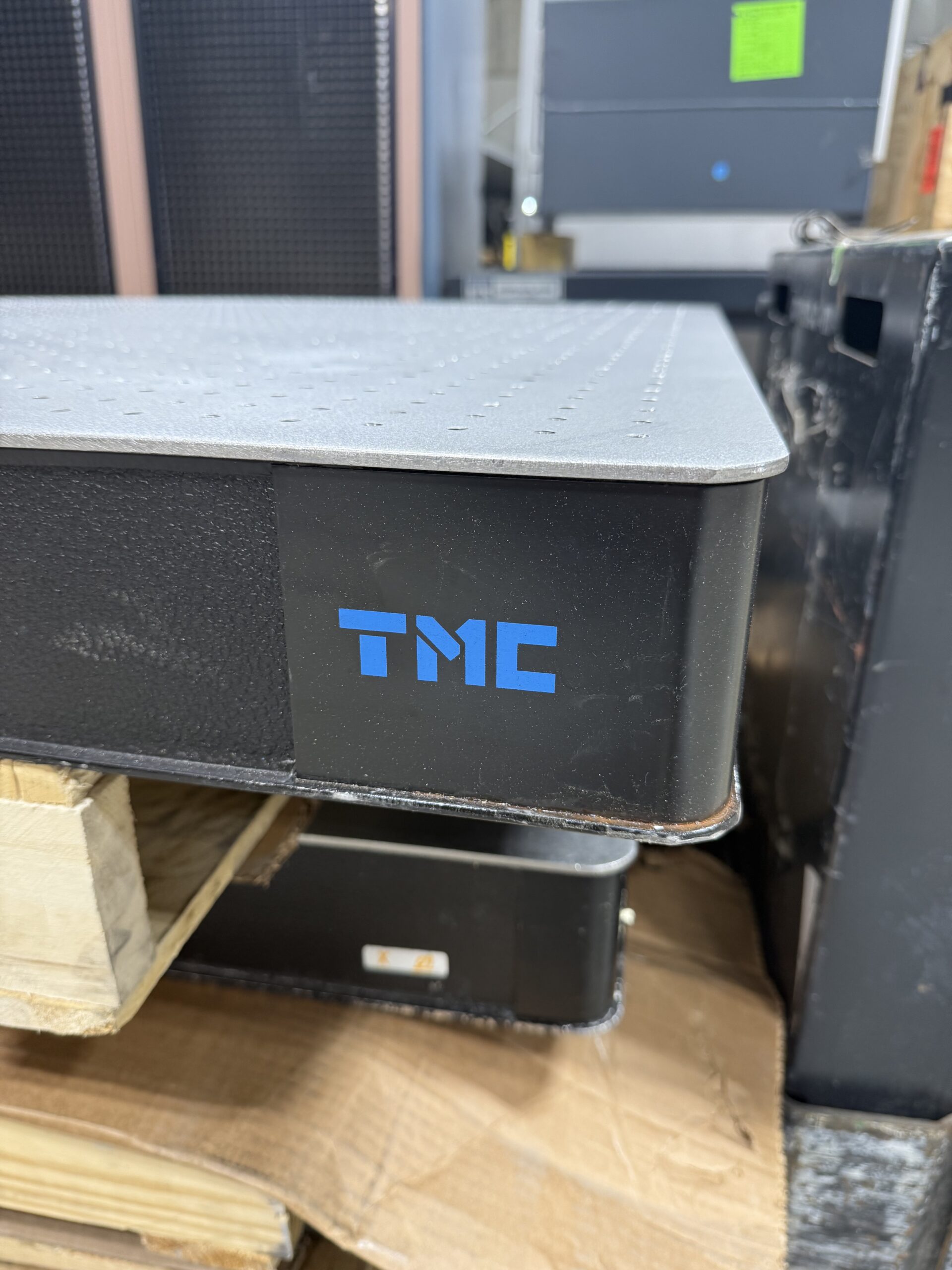 TMC 78-239-02R Optical Table – Precision Vibration Isolation