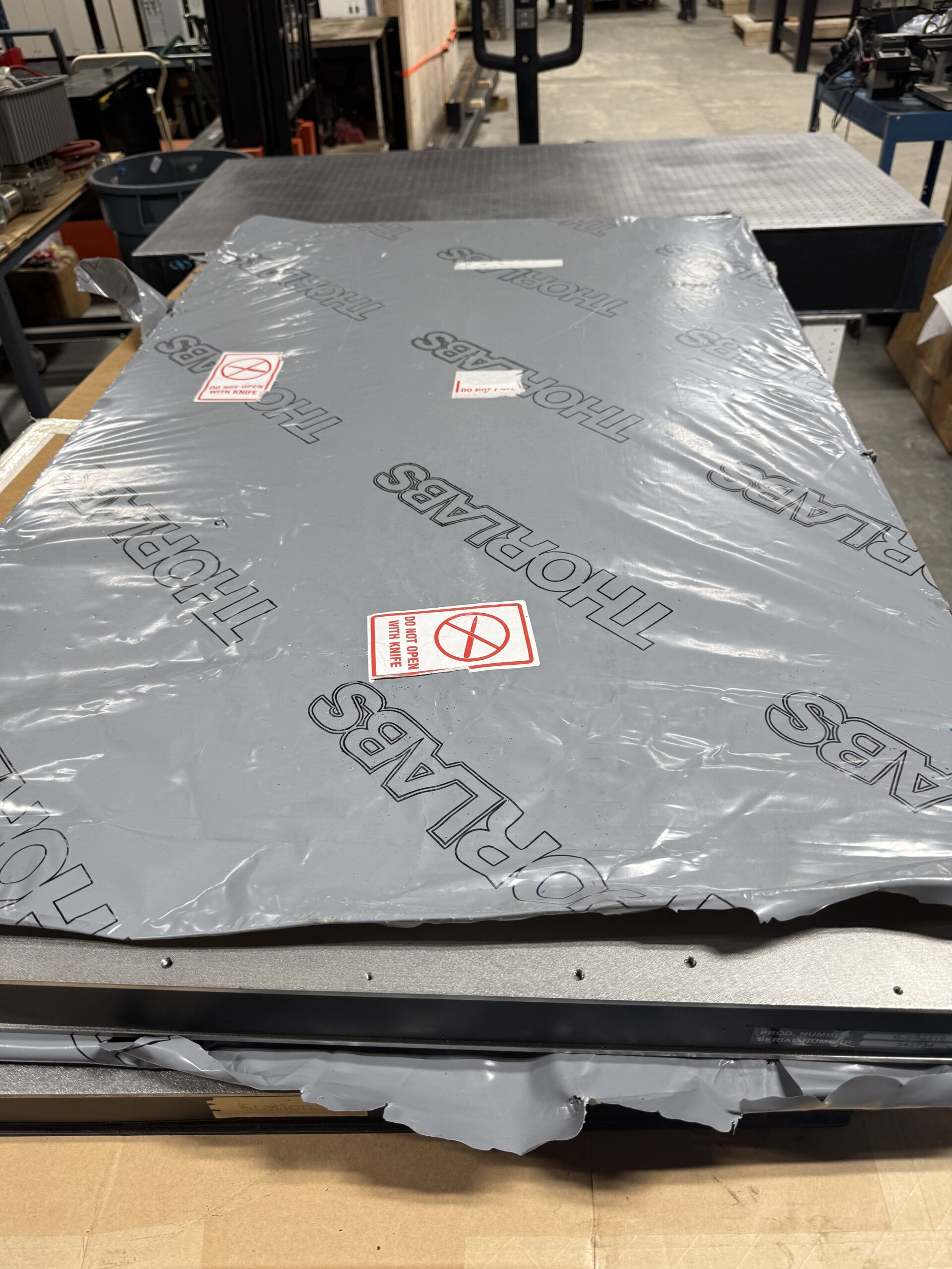 Thorlabs B-SP0518 Optical Table – Precision Optical Breadboard