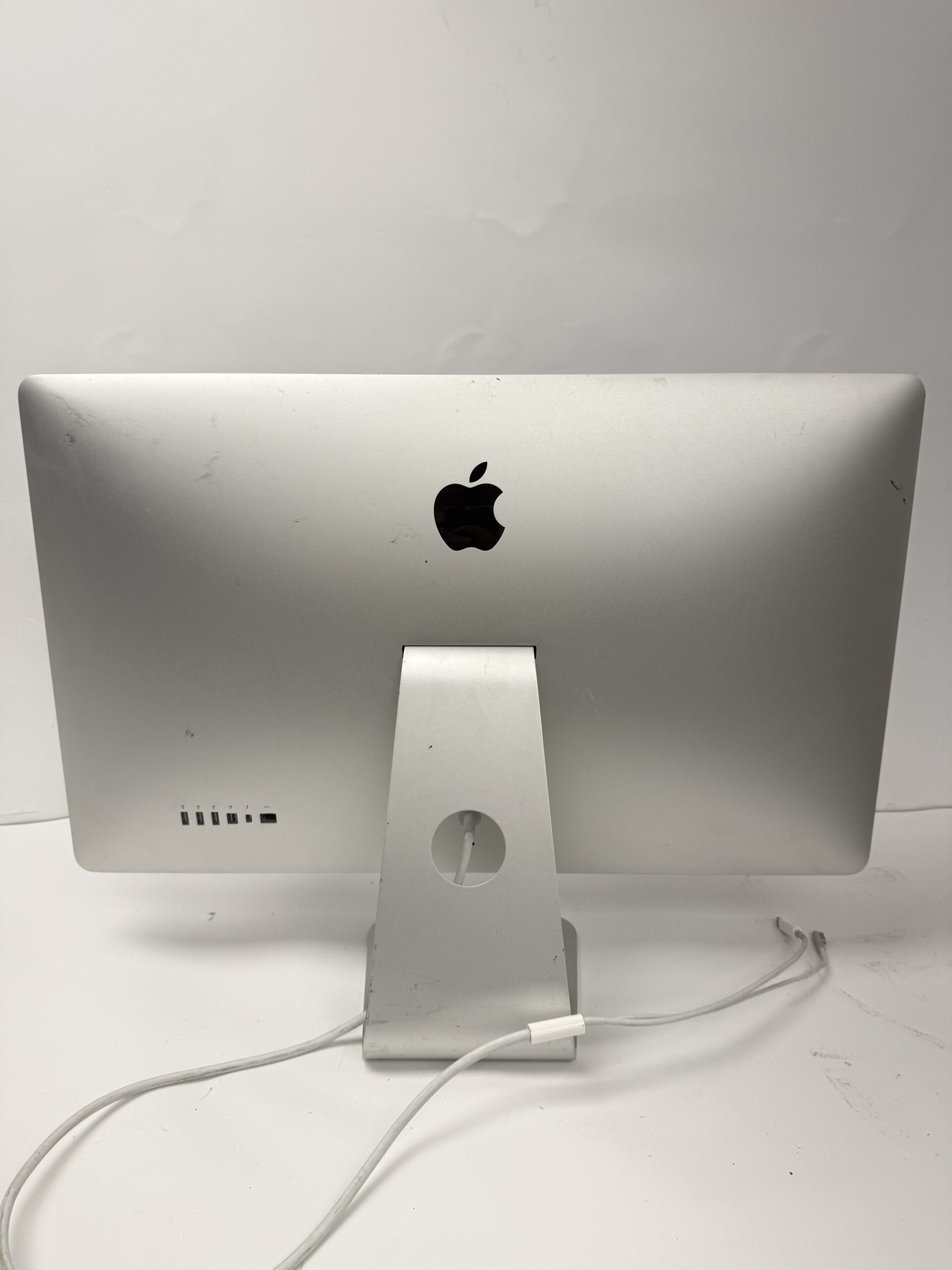 Apple A1407 Thunderbolt Display – 27” WQHD Monitor