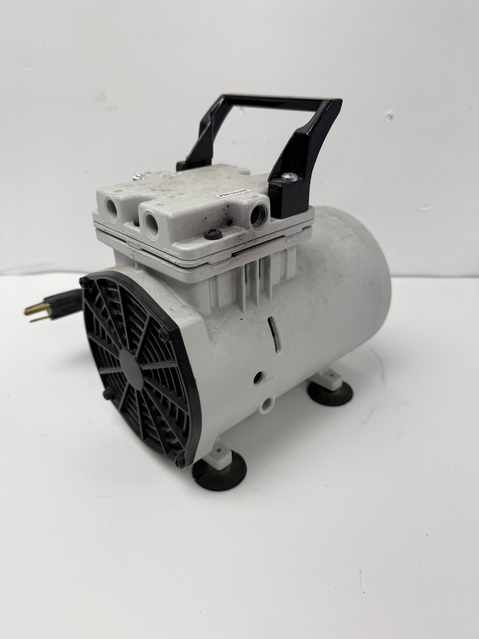 Welch 2534B-01 Vacuum Piston Pump – 115V, 5.1A, Oil-Free