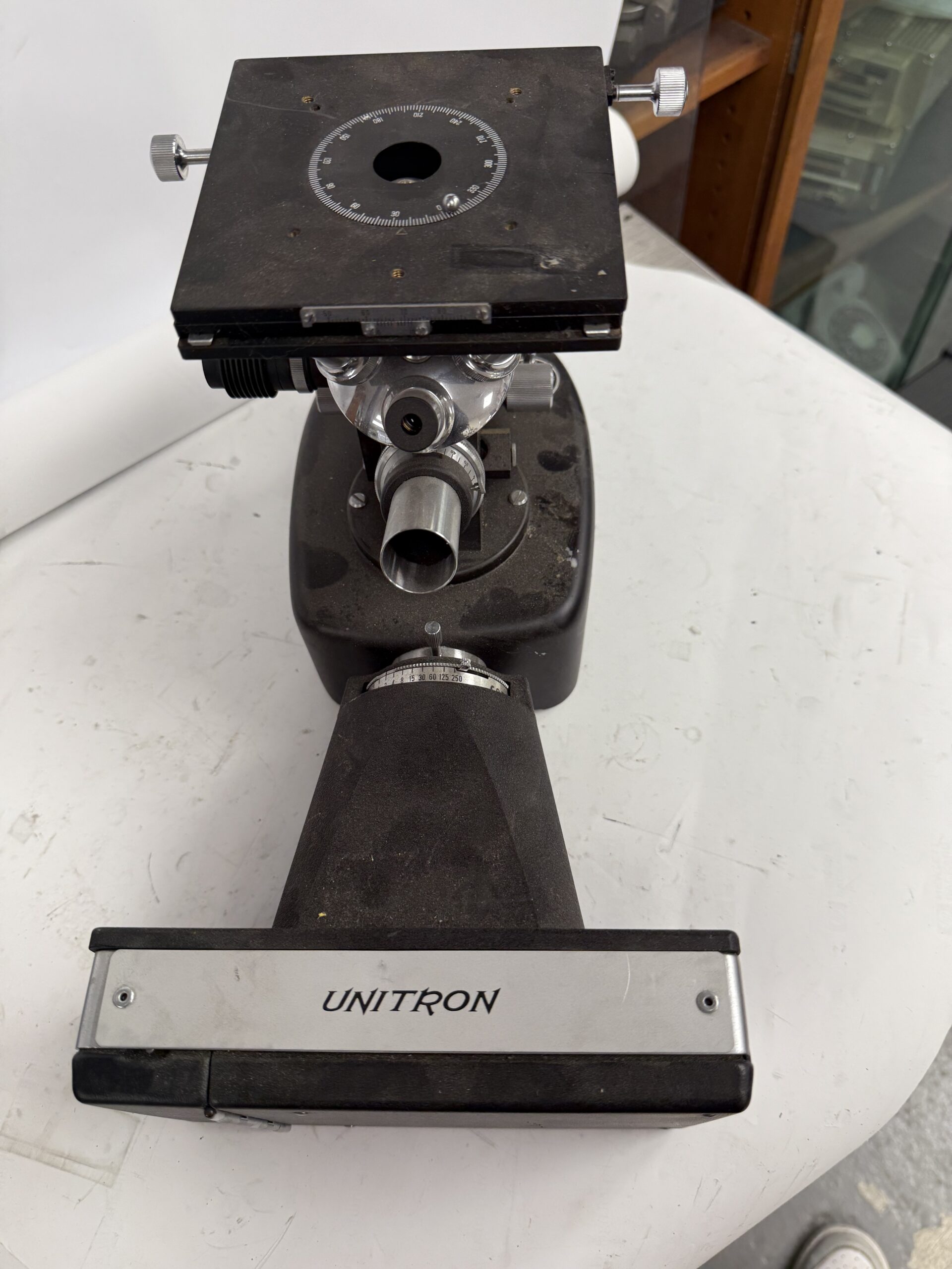 Unitron U-11 Stereo Industrial Microscope – Precision Optics