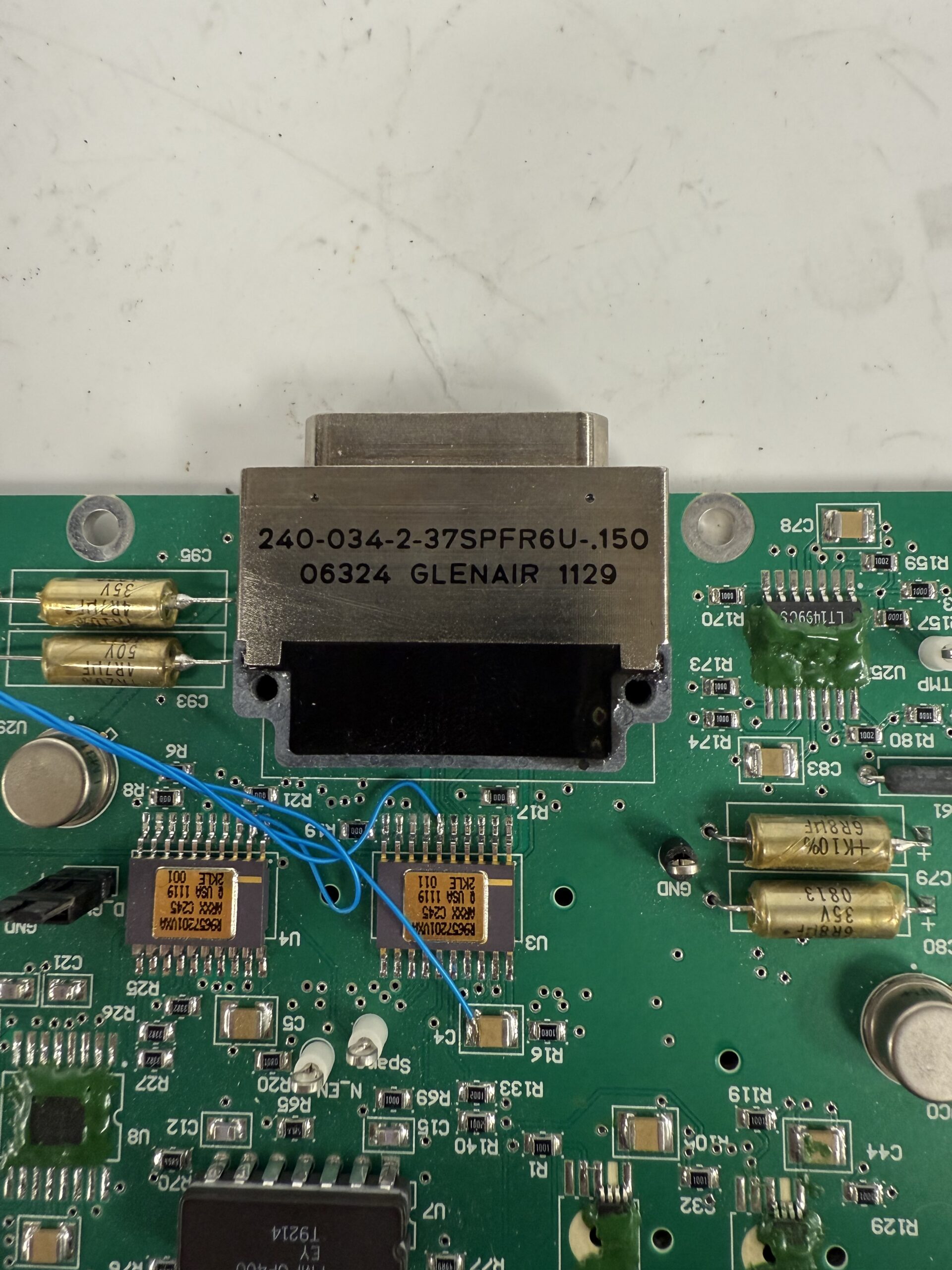 Glenair 240-034-2-37SPFR6U-.150 EMI/RFI Filter Connector