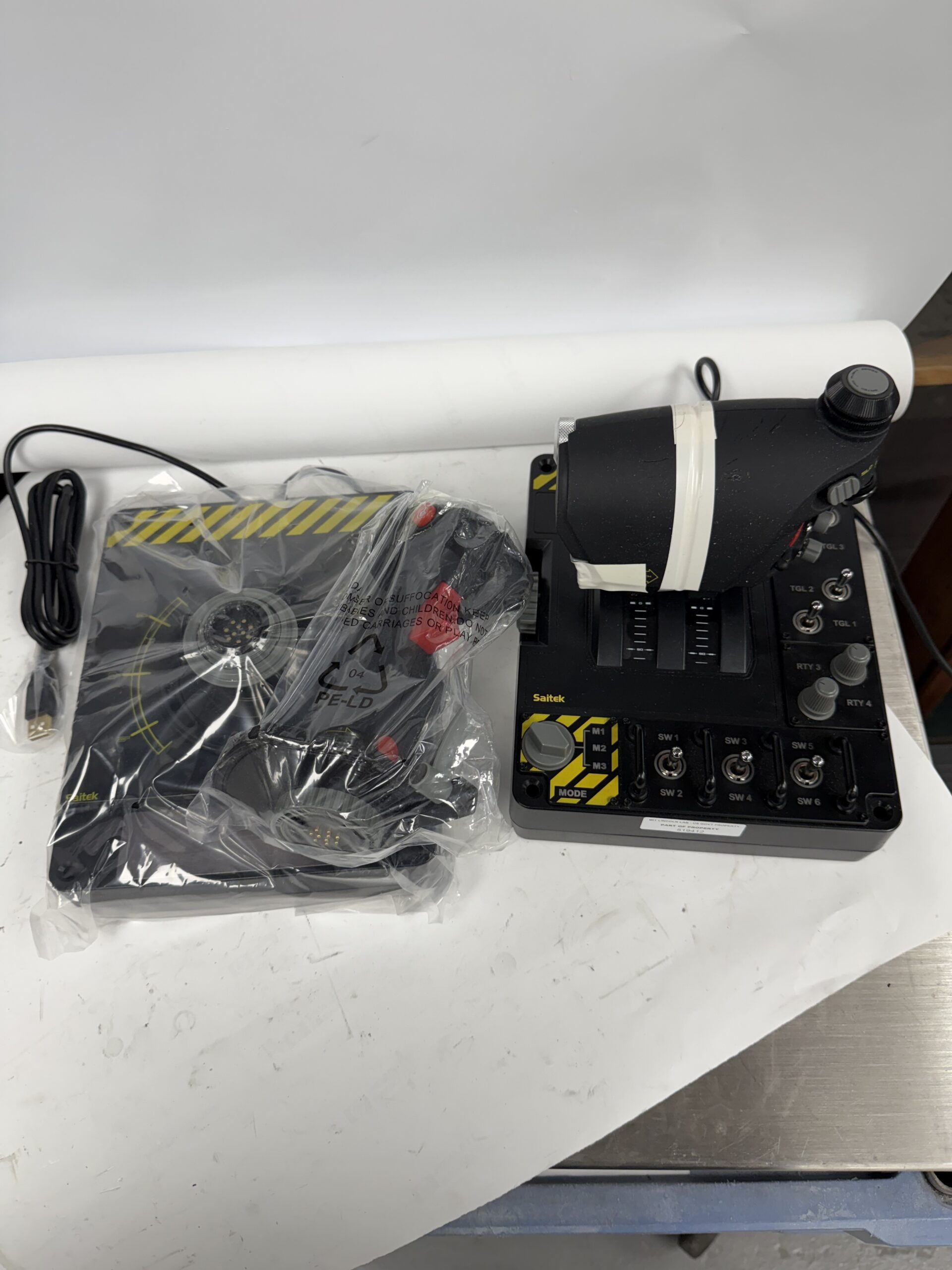 X-55 Rhino HOTAS – High-Precision Flight Stick & Throttle System